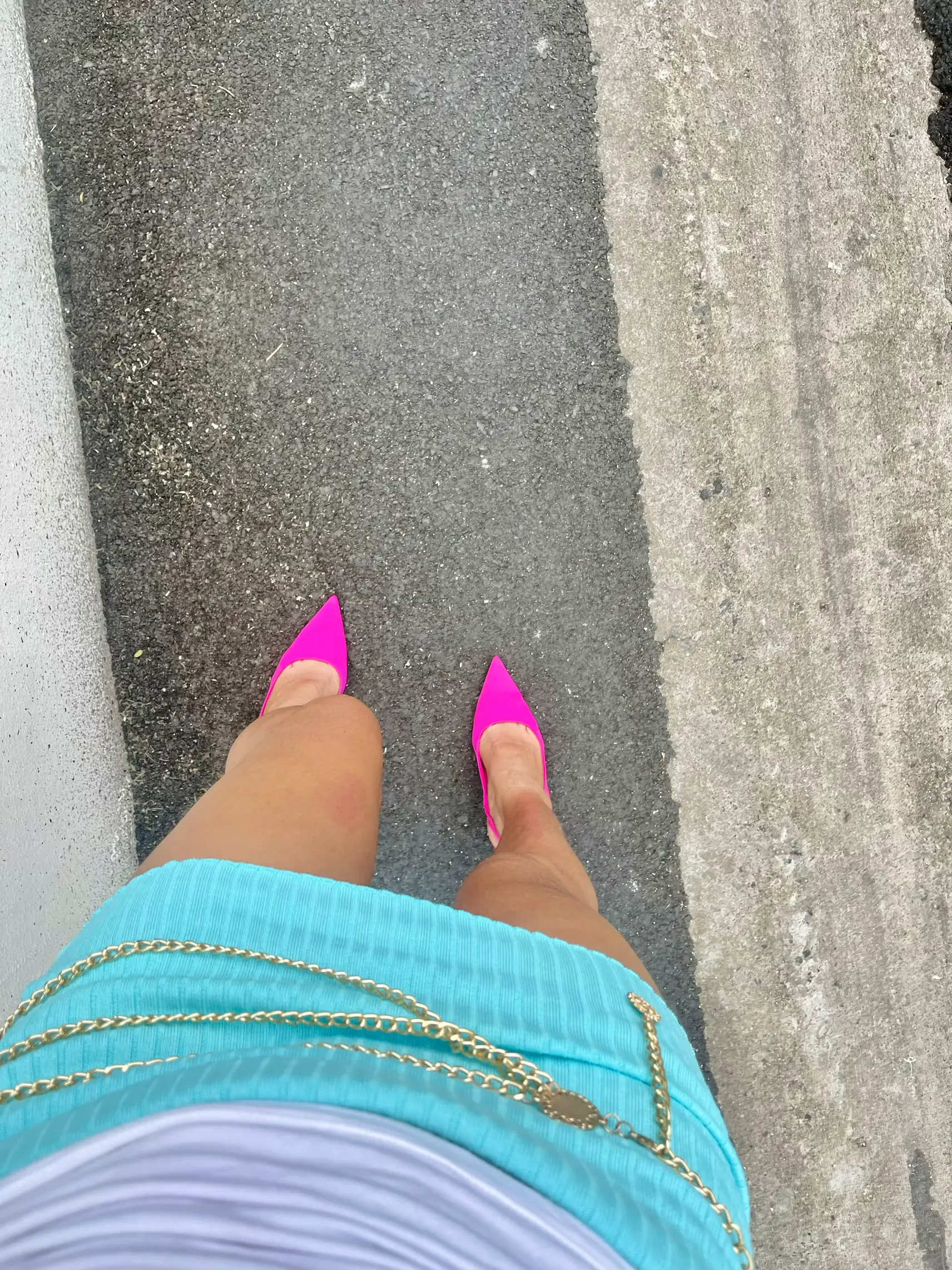 พิกัดถ่ายรูป อารีย์ ซอย 5 | แกลเลอรีที่โพสต์โดย Suwanan June | Lemon8