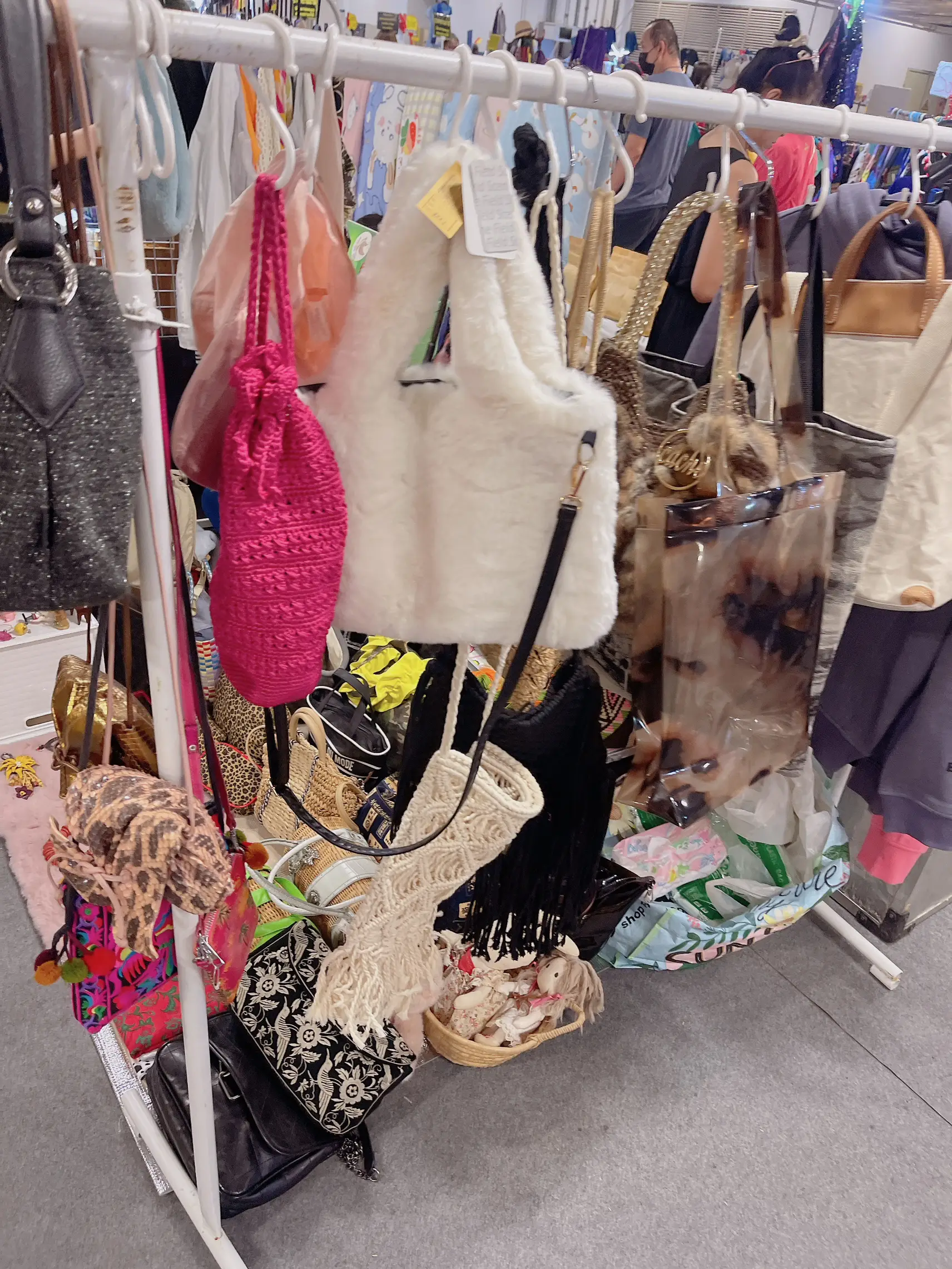 🌈Update Thousand Thousand Beauty The Royal Family Shows Best Buy in the ...