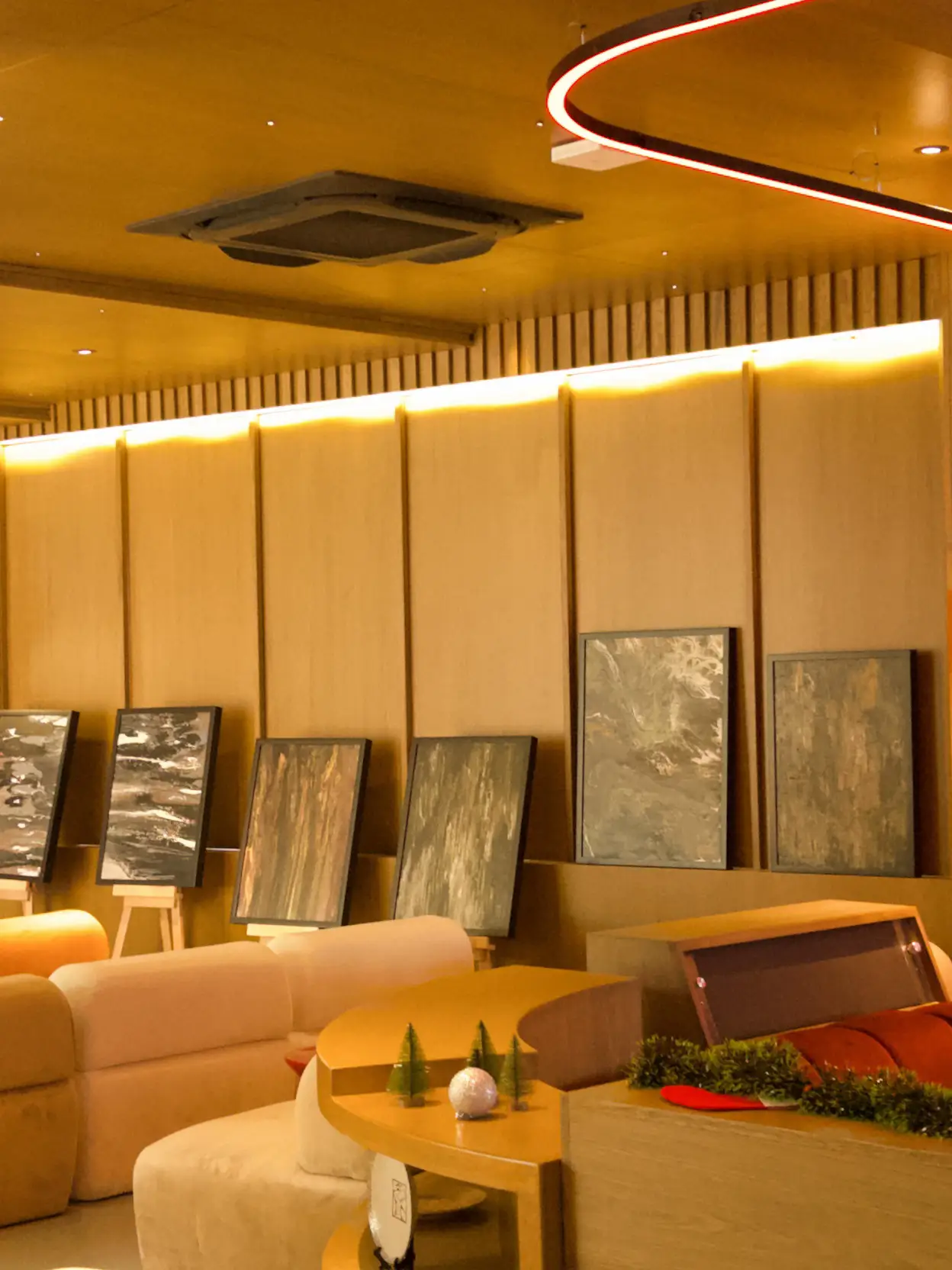 Such a Small World | แกลเลอรีที่โพสต์โดย JRY♥ | Lemon8