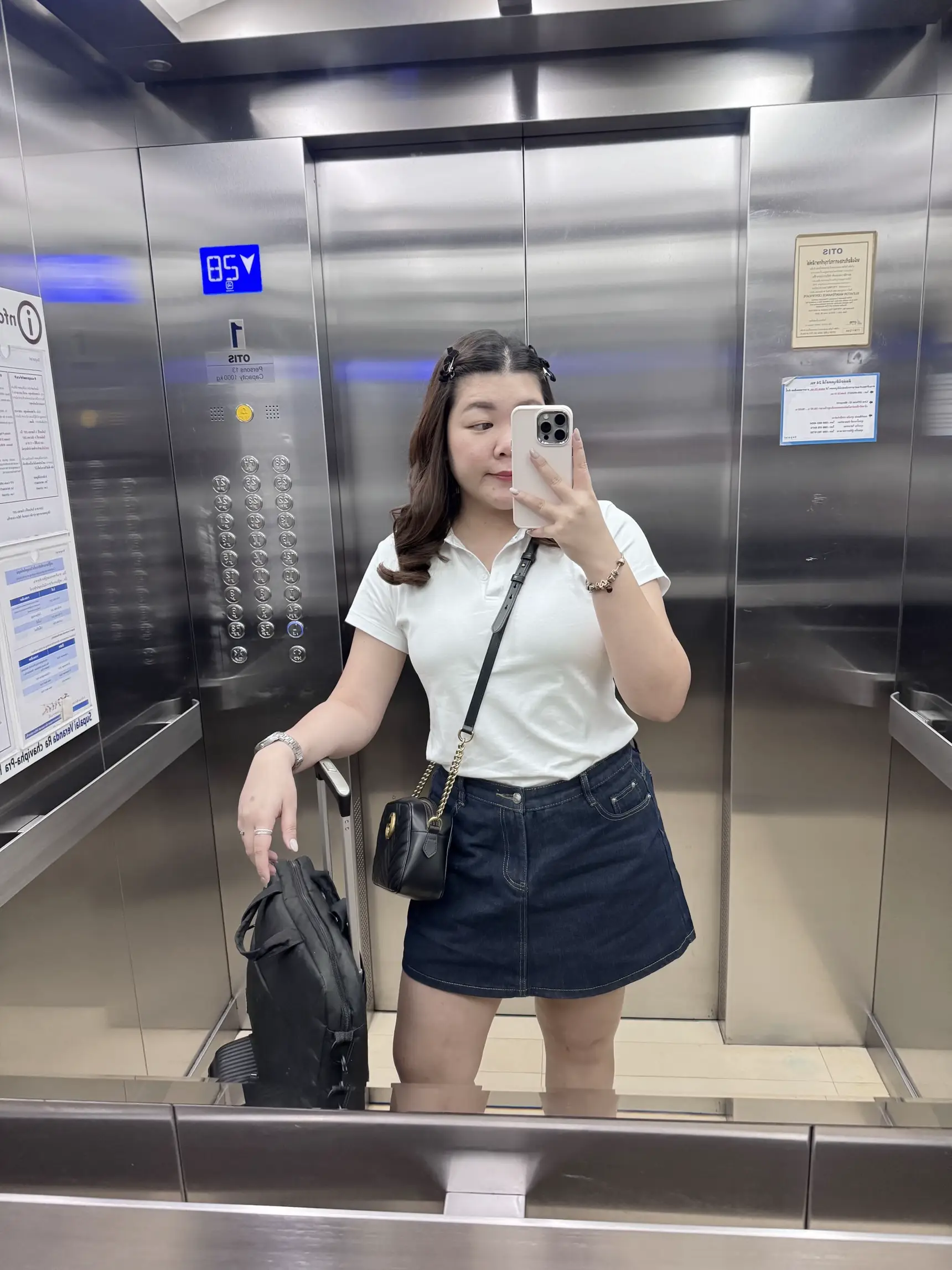 OOTD - clean girl 🤍 แจกไอเดียแต่งตัวง่ายๆ กับเสื้อสีขาว | แกลเลอรีที่ ...