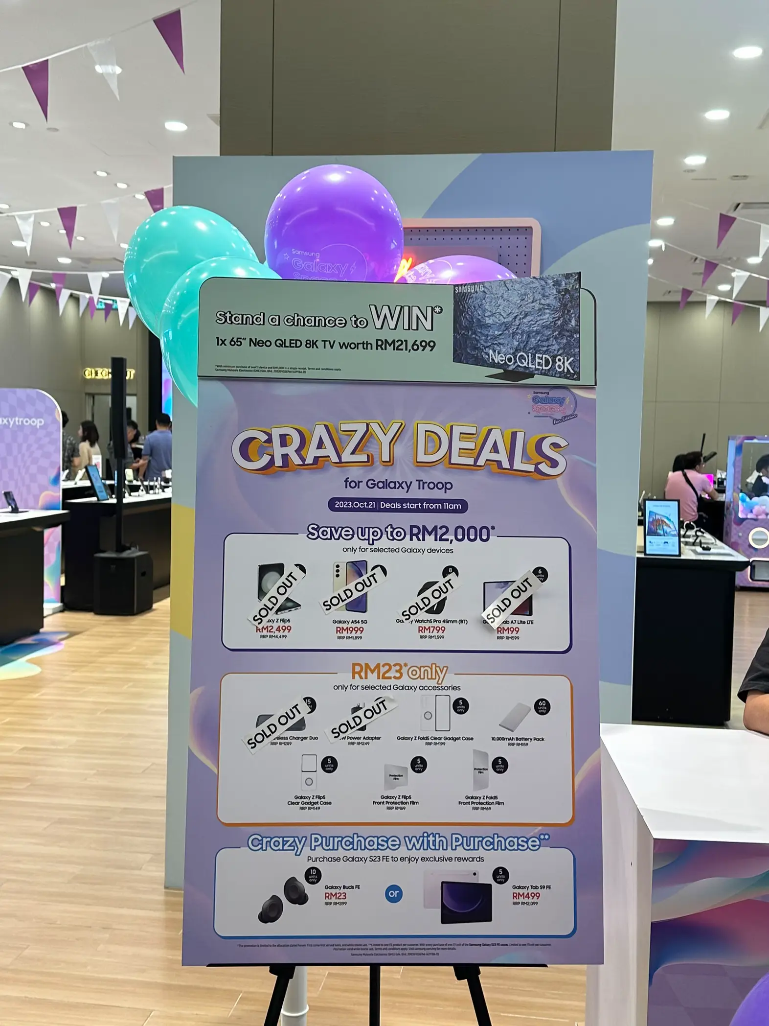 CRAZY DEALS AT SAMSUNG GALAXY SPACE FAN EDITION 📱 | แกลเลอรีที่โพสต์โดย huda | Lemon8