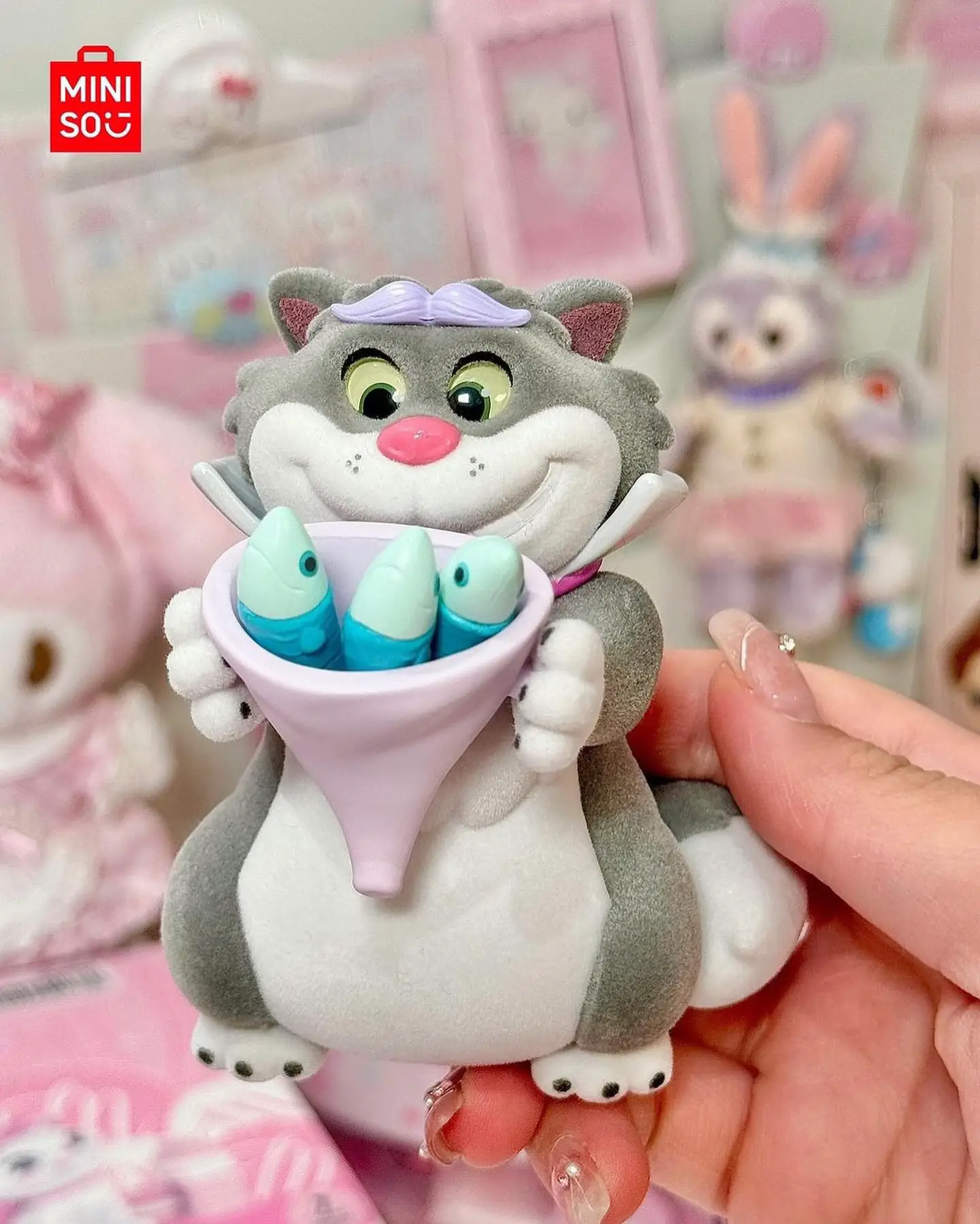 กล่องสุ่ม miniso | 𝐃𝐢𝐬𝐧𝐞𝐲 𝐅𝐥𝐮𝐟𝐟𝐲 𝐂𝐚𝐭 🎀 | แกลเลอรีที่โพสต์โดย LALITA 🍒 ...