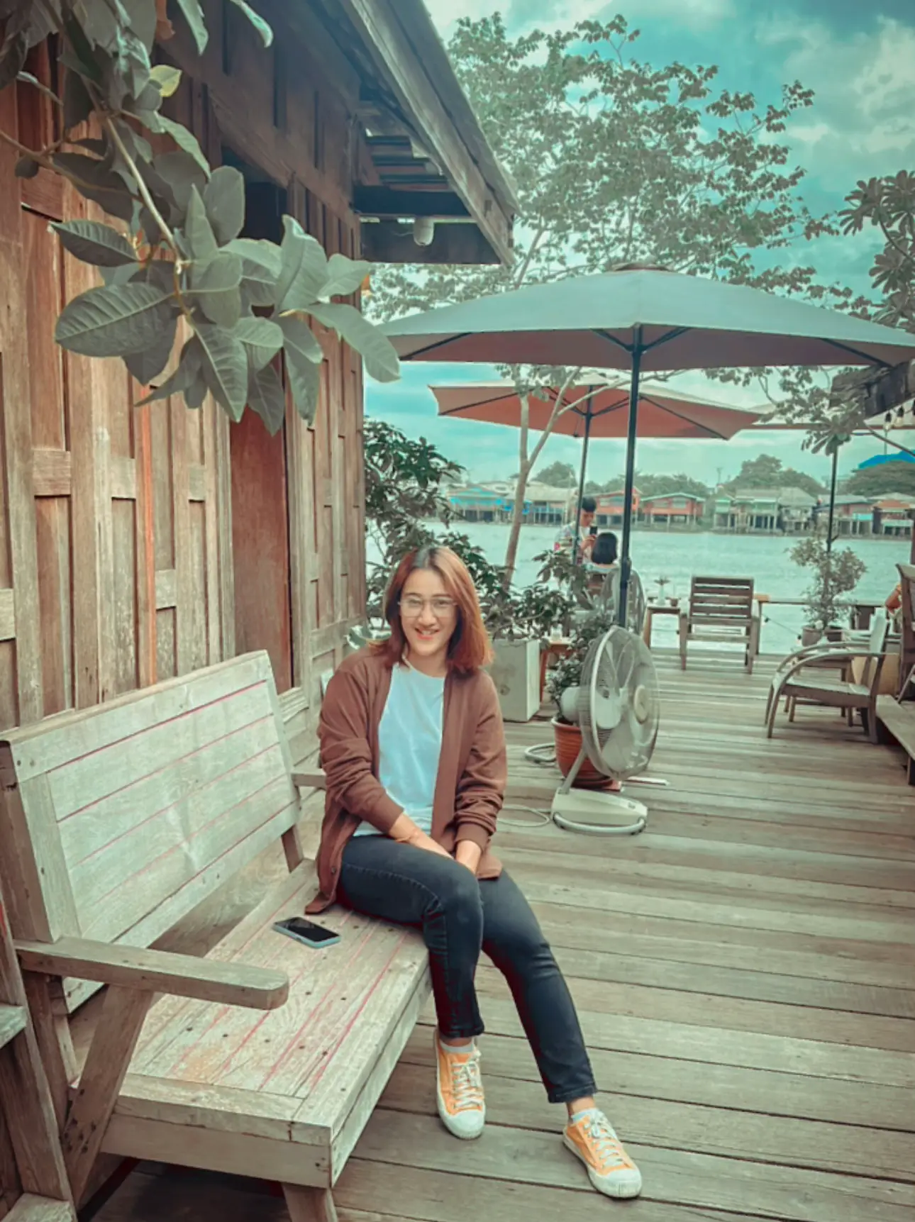 บ้านทองกลับ คาเฟ่ปทุม ติดแม่น้ำเจ้าพระยา | แกลเลอรีที่โพสต์โดย Manee_bow 🌈 | Lemon8