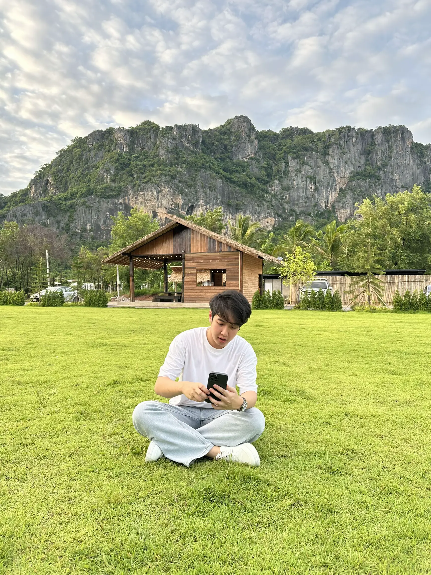 เปลี่ยนที่นอนหน้าฝน ที่ ภูผาม่าน ⛰️🍃🍂🌧️ | แกลเลอรีที่โพสต์โดย O._.lenji ...