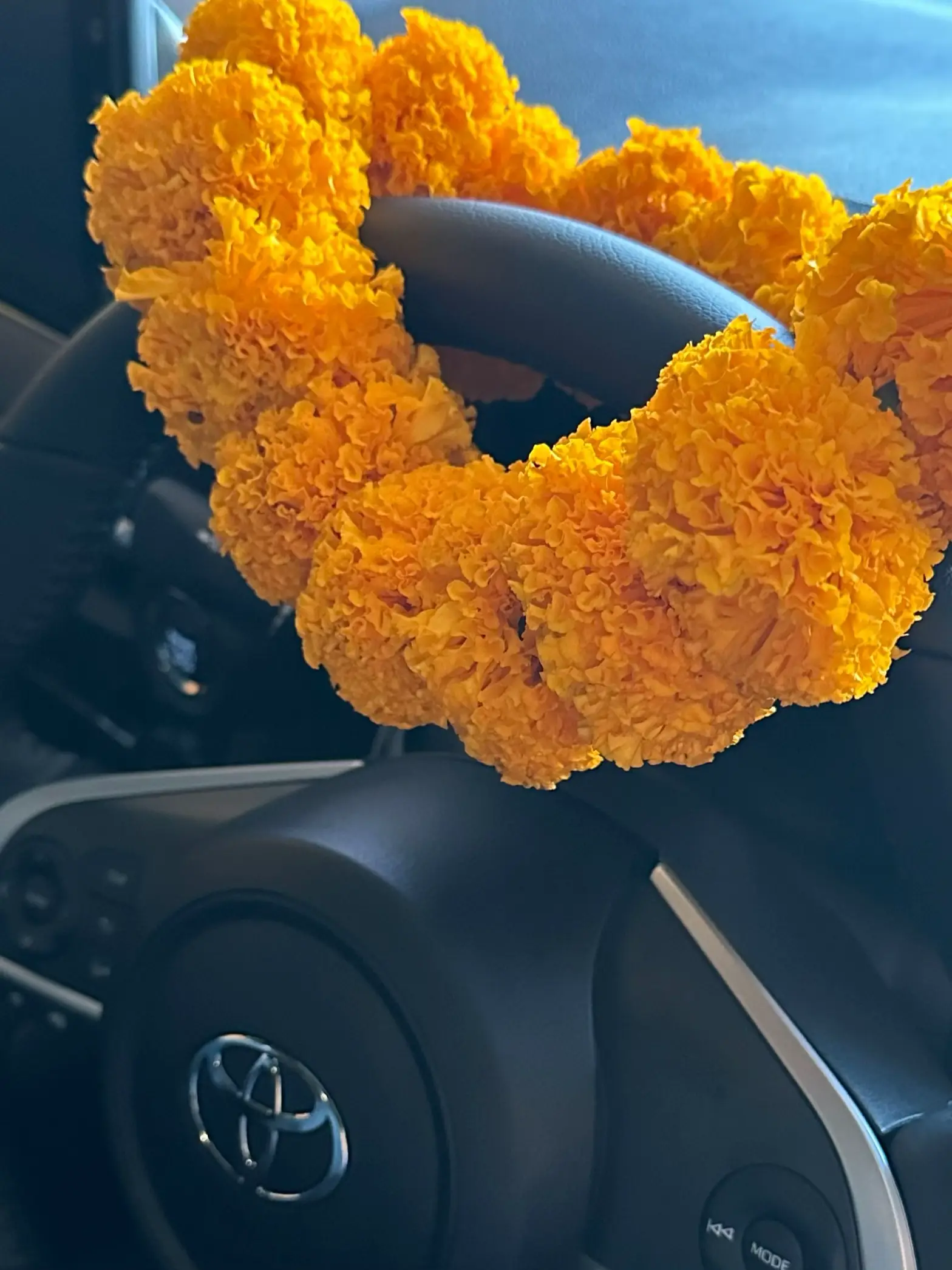 Toyota Yaris Ativ Smart 2023 | แกลเลอรีที่โพสต์โดย _jl.2109_ | Lemon8