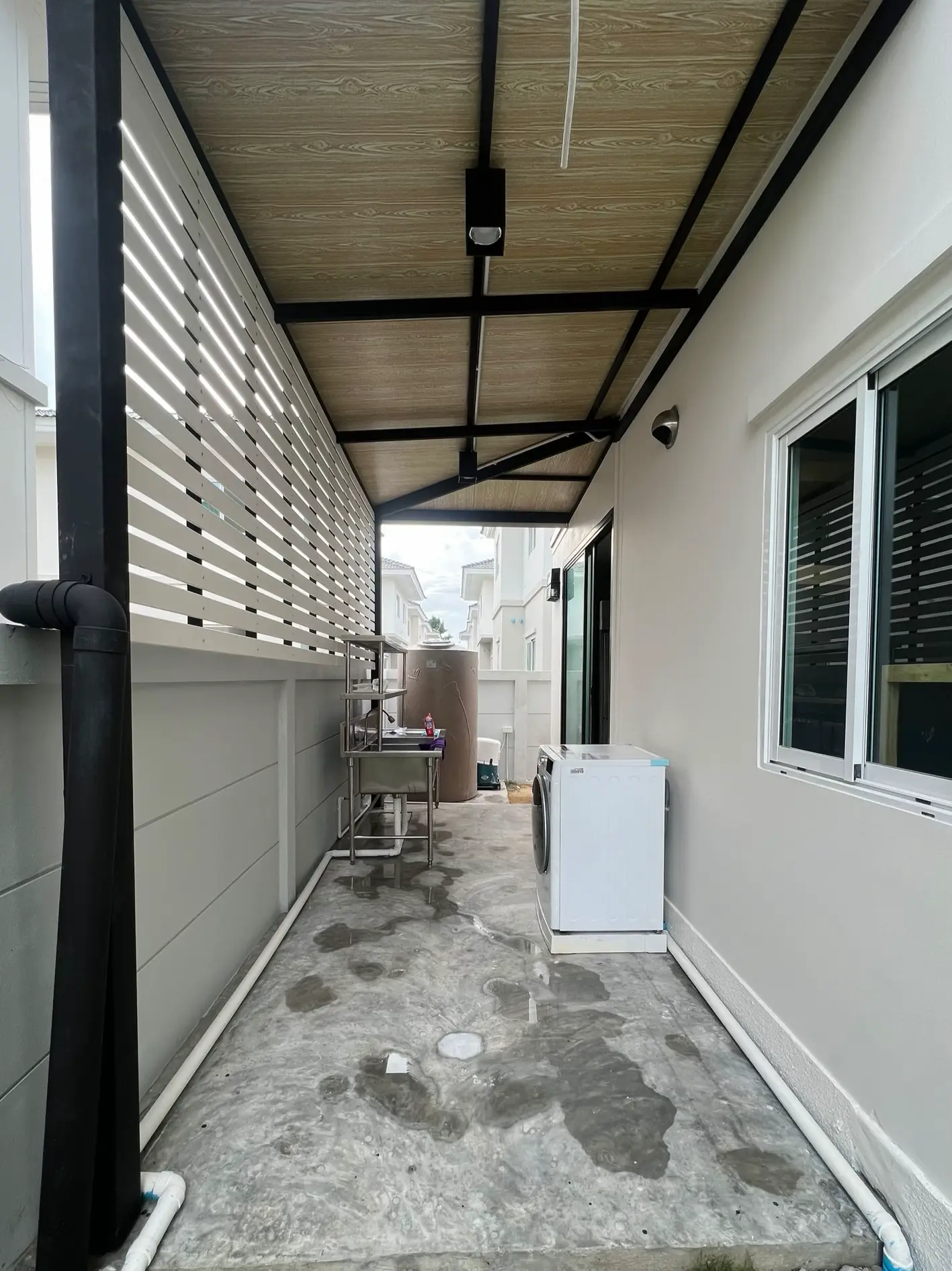 ทำฝ้า VS ใช้แผ่น Pu Foam | แกลเลอรีที่โพสต์โดย TP Studio Home | Lemon8