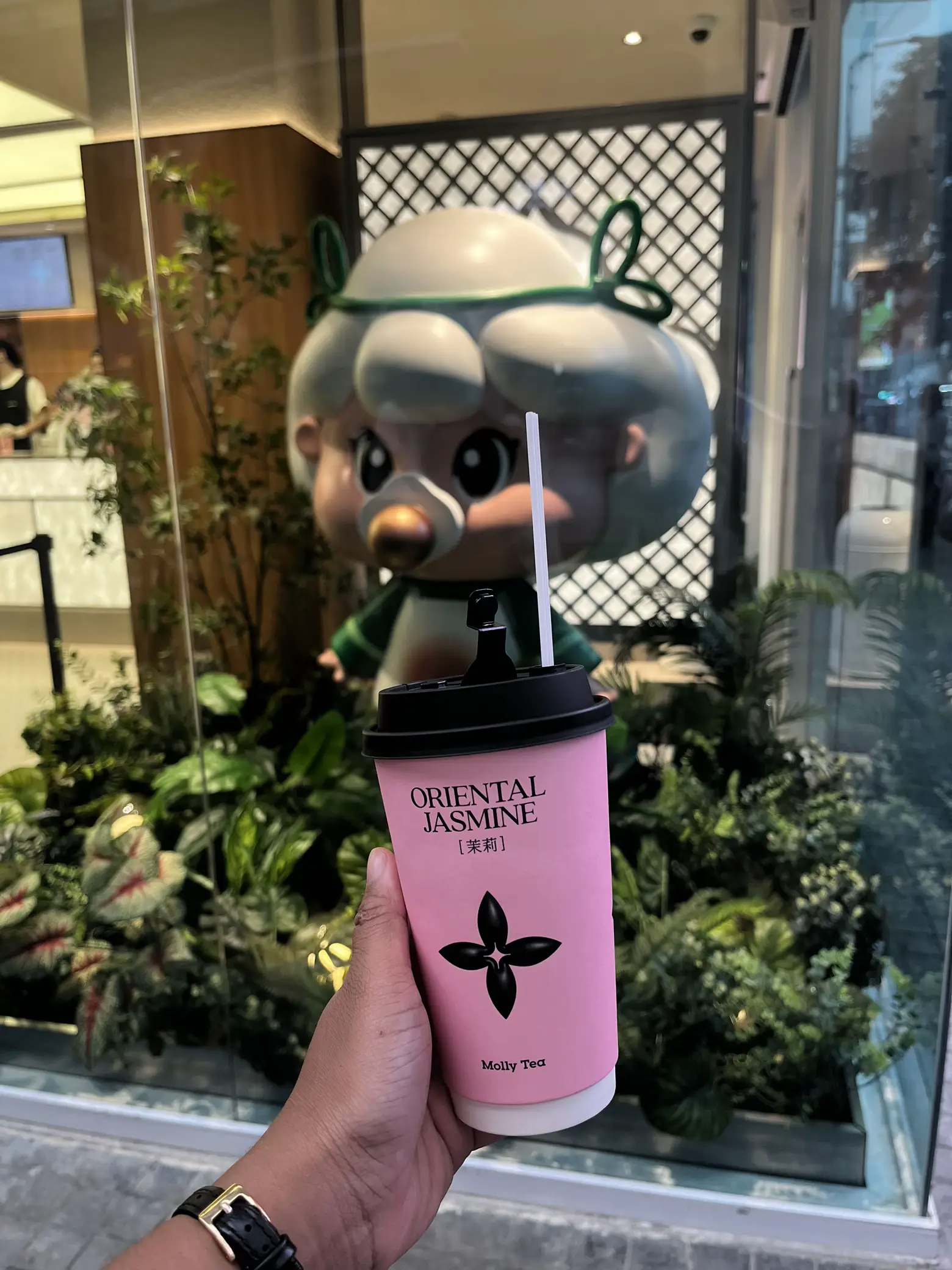 ชาน้องใหม่ Molly tea @siam | แกลเลอรีที่โพสต์โดย Best Pichamon | Lemon8