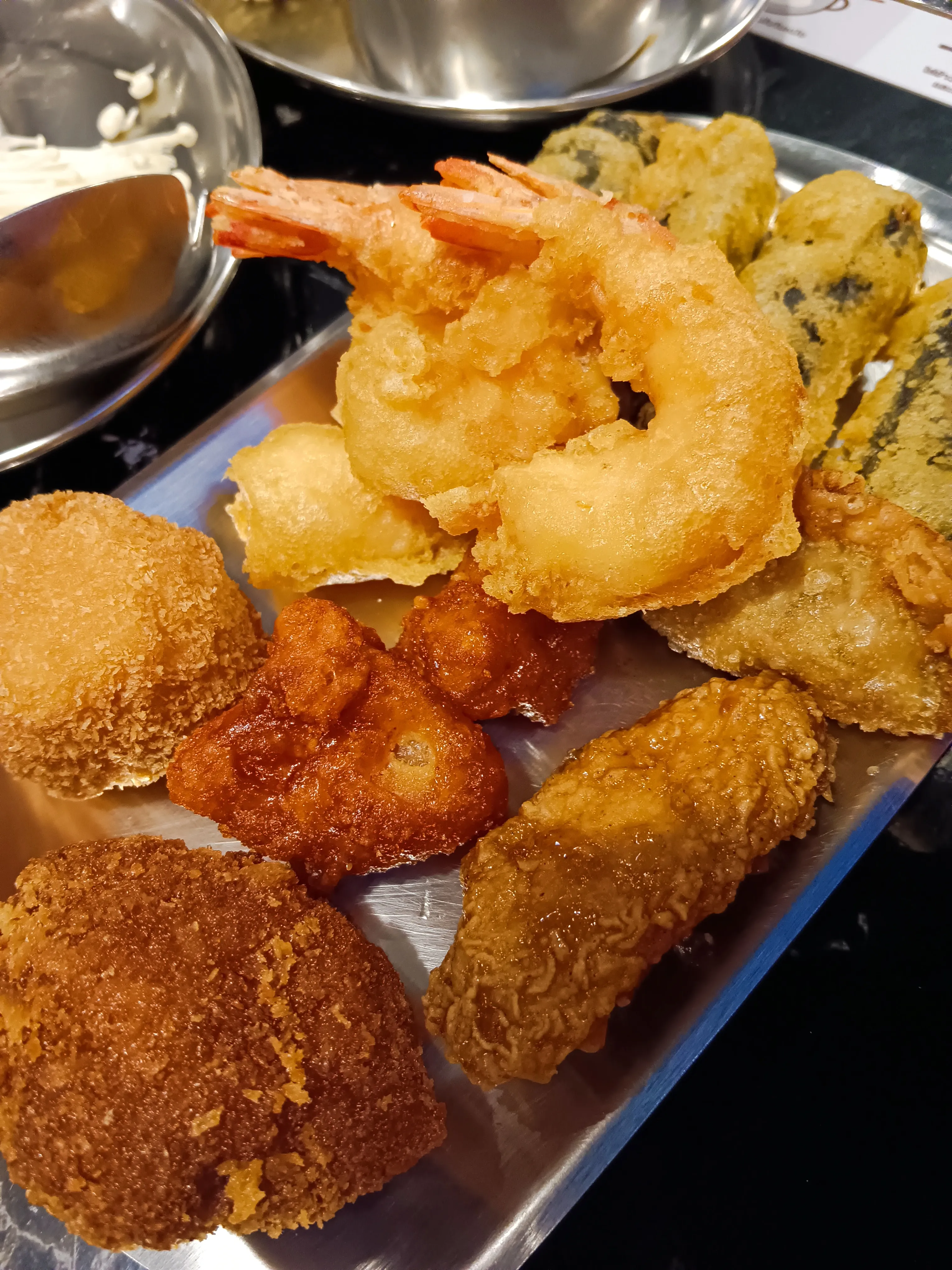 HOTPOKKI เมเจอร์ปิ่นเกล้า 🥰💗🥰 บุฟเฟ่ต์ต๊อกบกกี | แกลเลอรีที่โพสต์โดย Jr | Lemon8