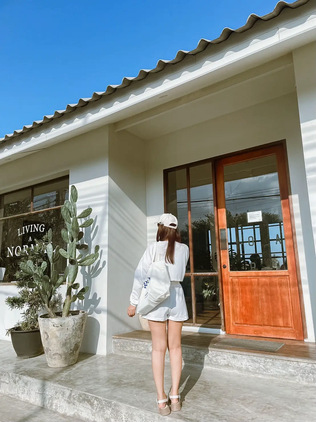 จอสระอึ้ง…คาเฟ่โพธารามที่จริงใจ๊🥯 Normal Cafe and Stay🤎 | แกลเลอรีที่โพสต์โดย mintspstyle🍎 | Lemon8