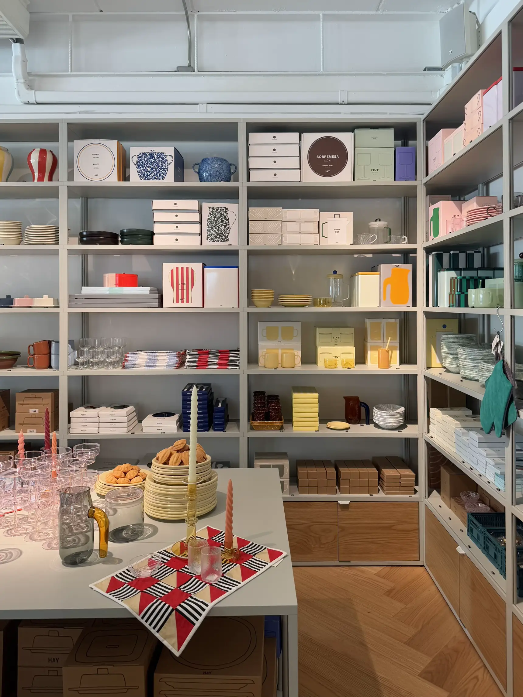 HAY Bangkok Grand Opening Weekend | แกลเลอรีที่โพสต์โดย Places two Go ...