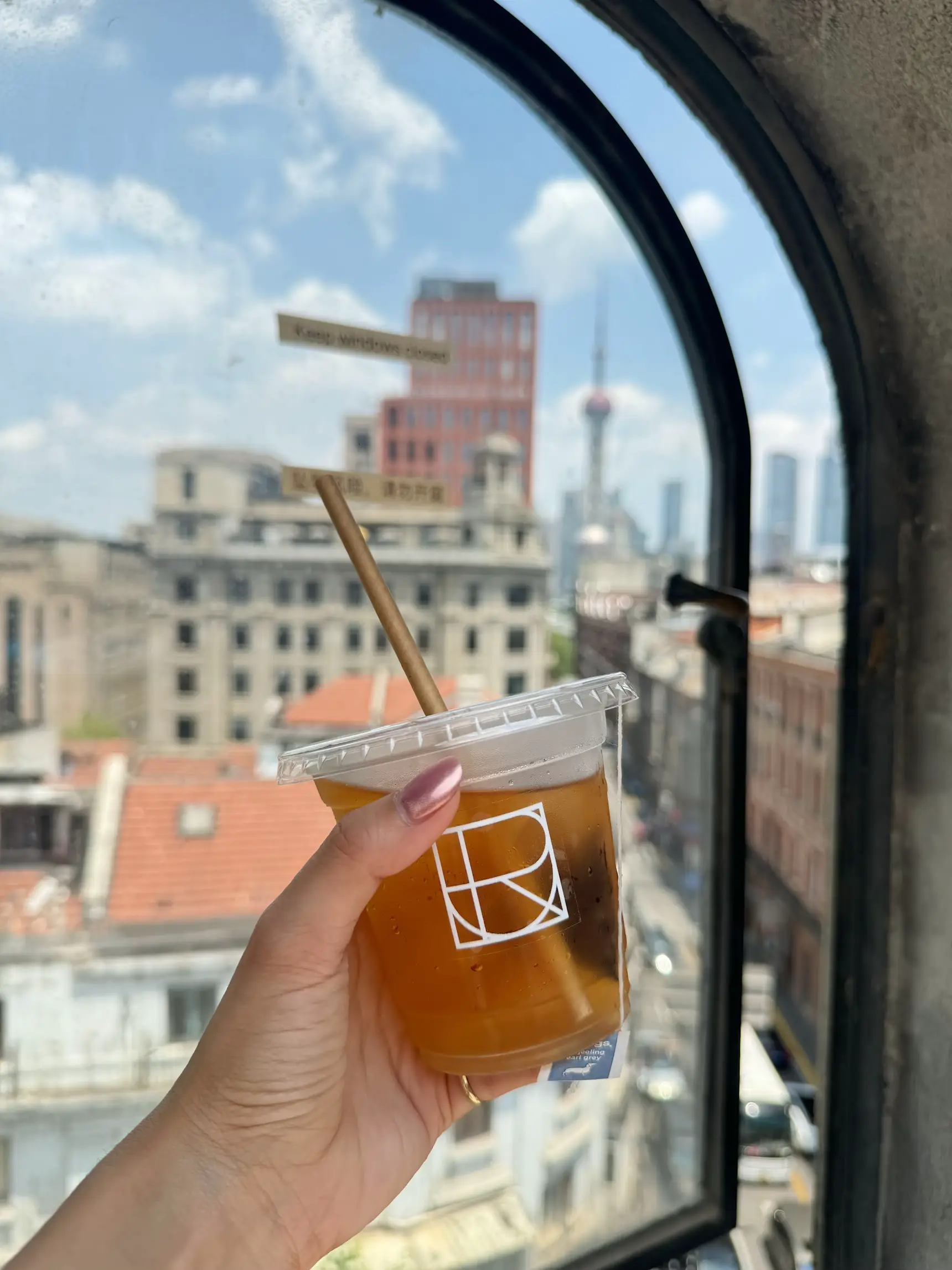 ที่ลับมุมถ่ายรูปสุดปัง😍📸: The somekh building Shanghai | แกลเลอรีที่ ...