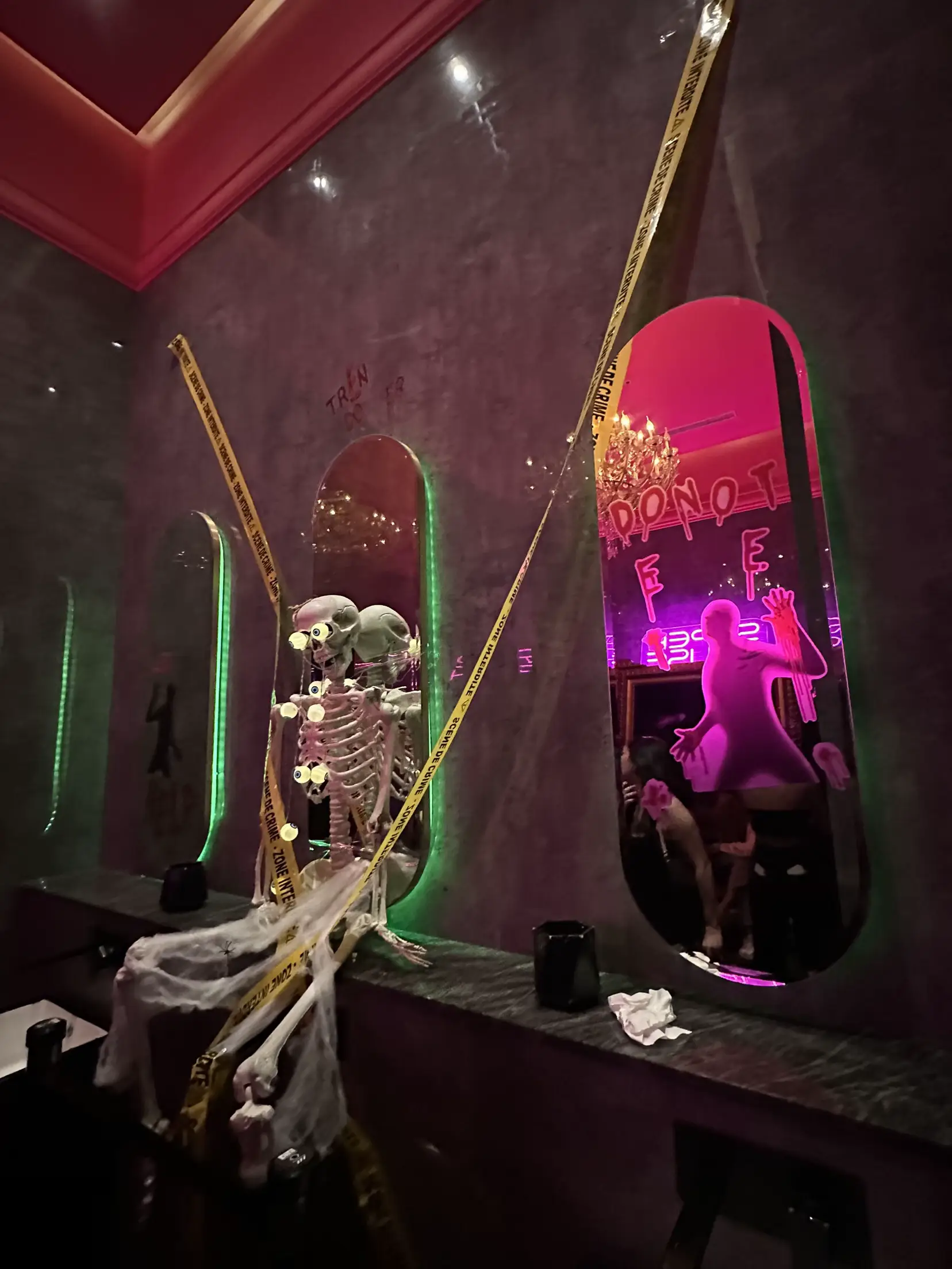 📍TAIWAN NIGHT CLUB Pub review in Taiwan!! | Gallery posted by yoke | Lemon8