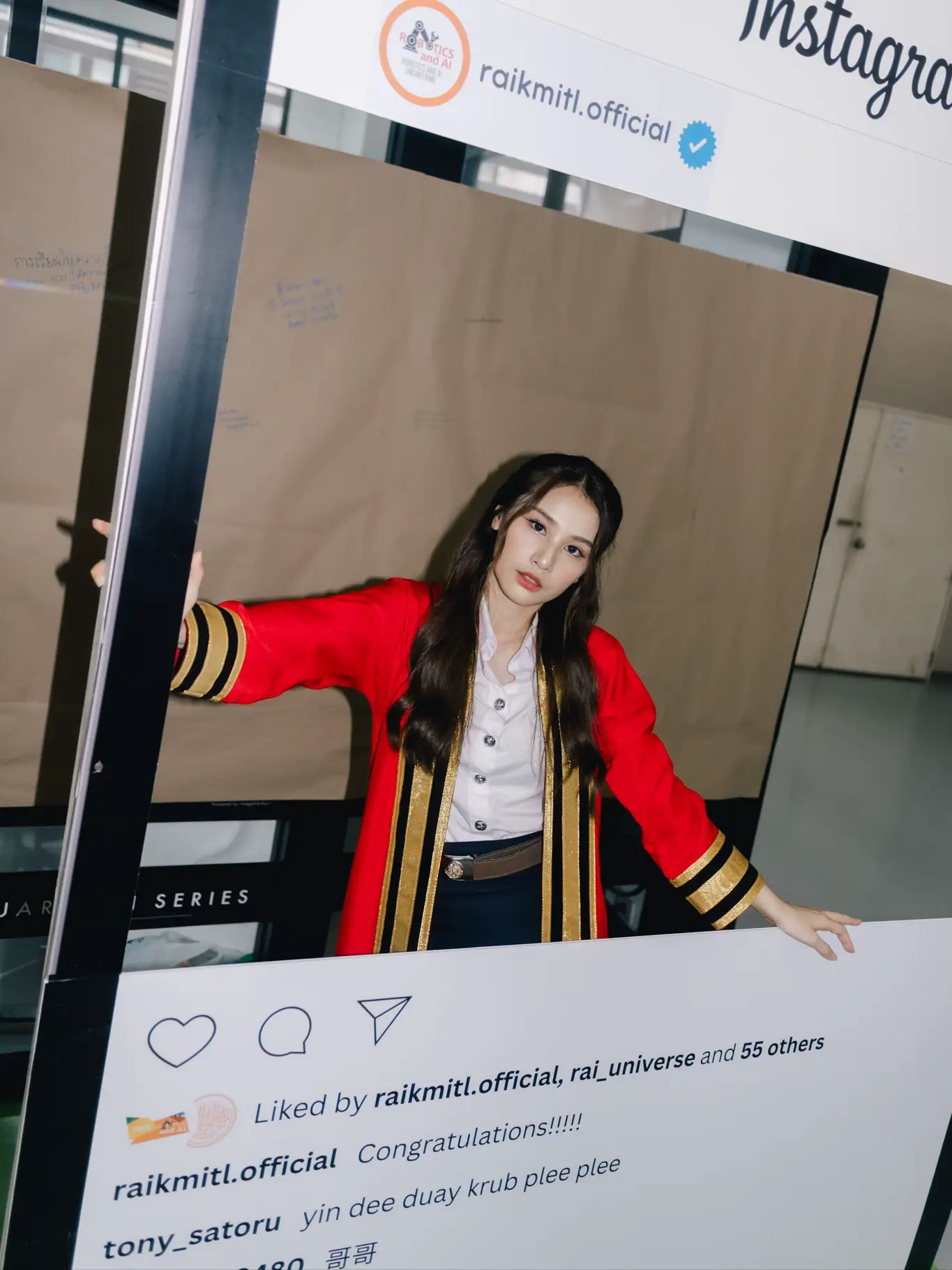 Dark Mode Graduation Photoshoot!! 📸🎓 ️ Part 2 | แกลเลอรีที่โพสต์โดย ...