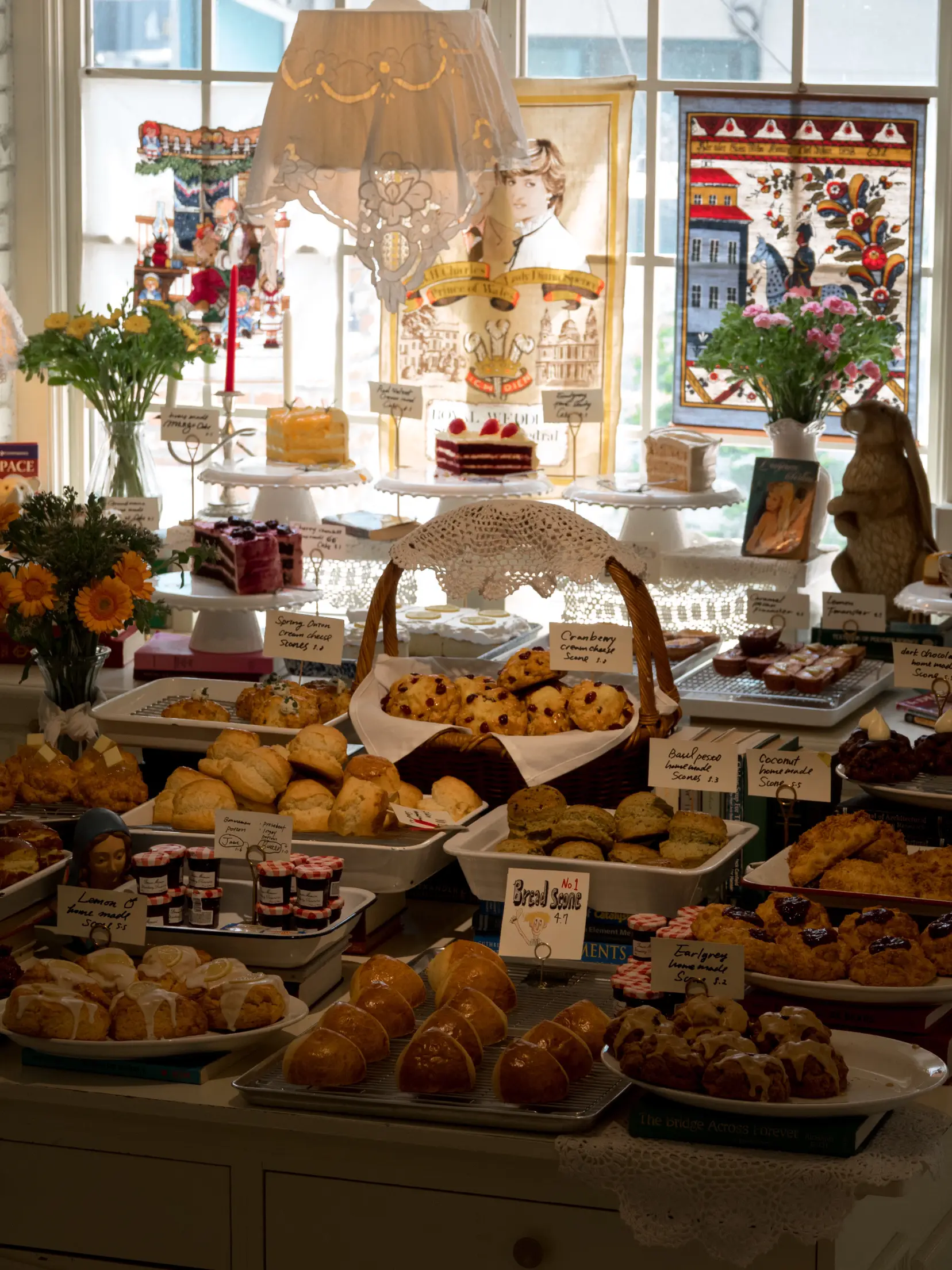 what to ORDER @ cafe layered in SEOUL! 🇰🇷☕️🍰 | Gallery posted by ...