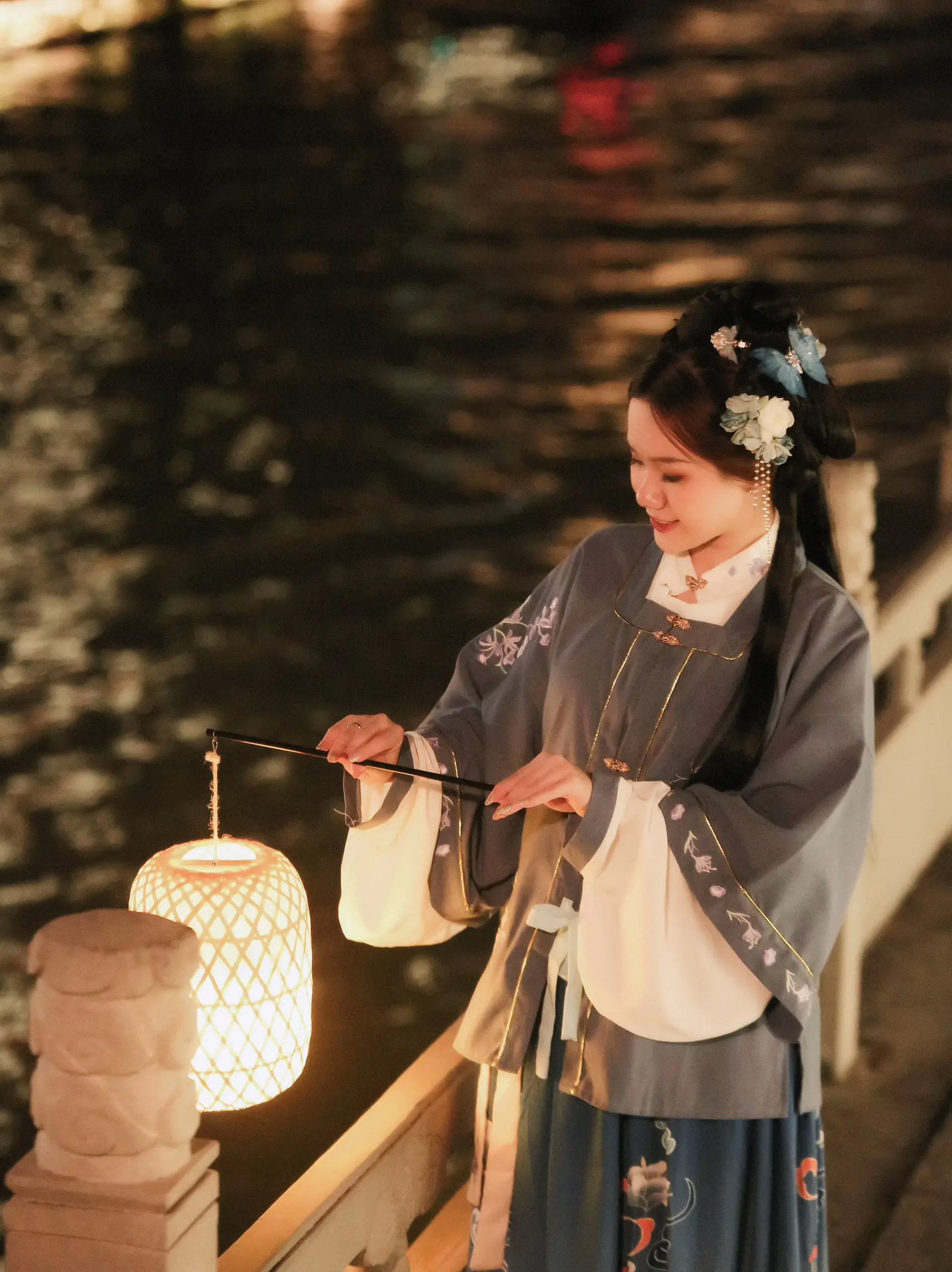 NANJING 🇨🇳 | Qing Huai River | Kiro 🌹が投稿したフォトブック | Lemon8