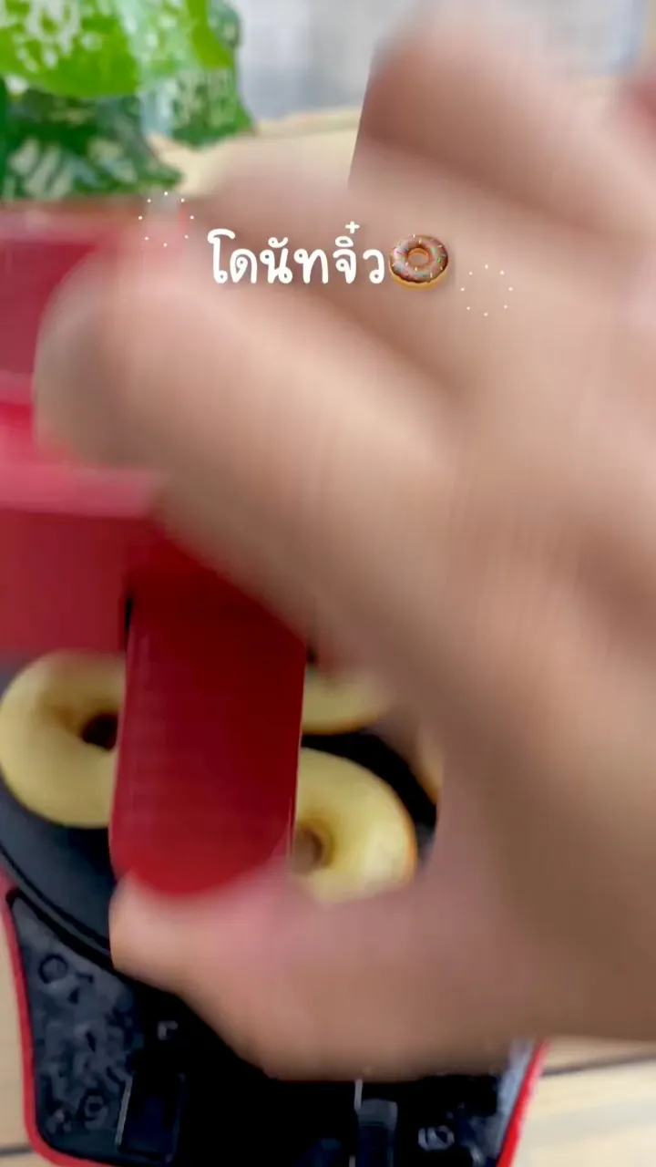 ขนมโดนัทจิ๋ว | วิดีโอที่เผยแพร่โดย Oh You | Lemon8