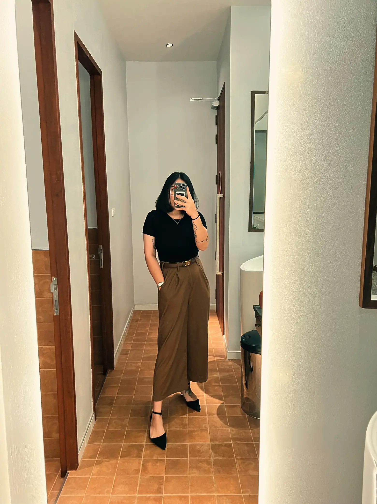 แต่ละวันปวดหัวกับการแต่งตัว | แกลเลอรีที่โพสต์โดย Pachara Patcha | Lemon8