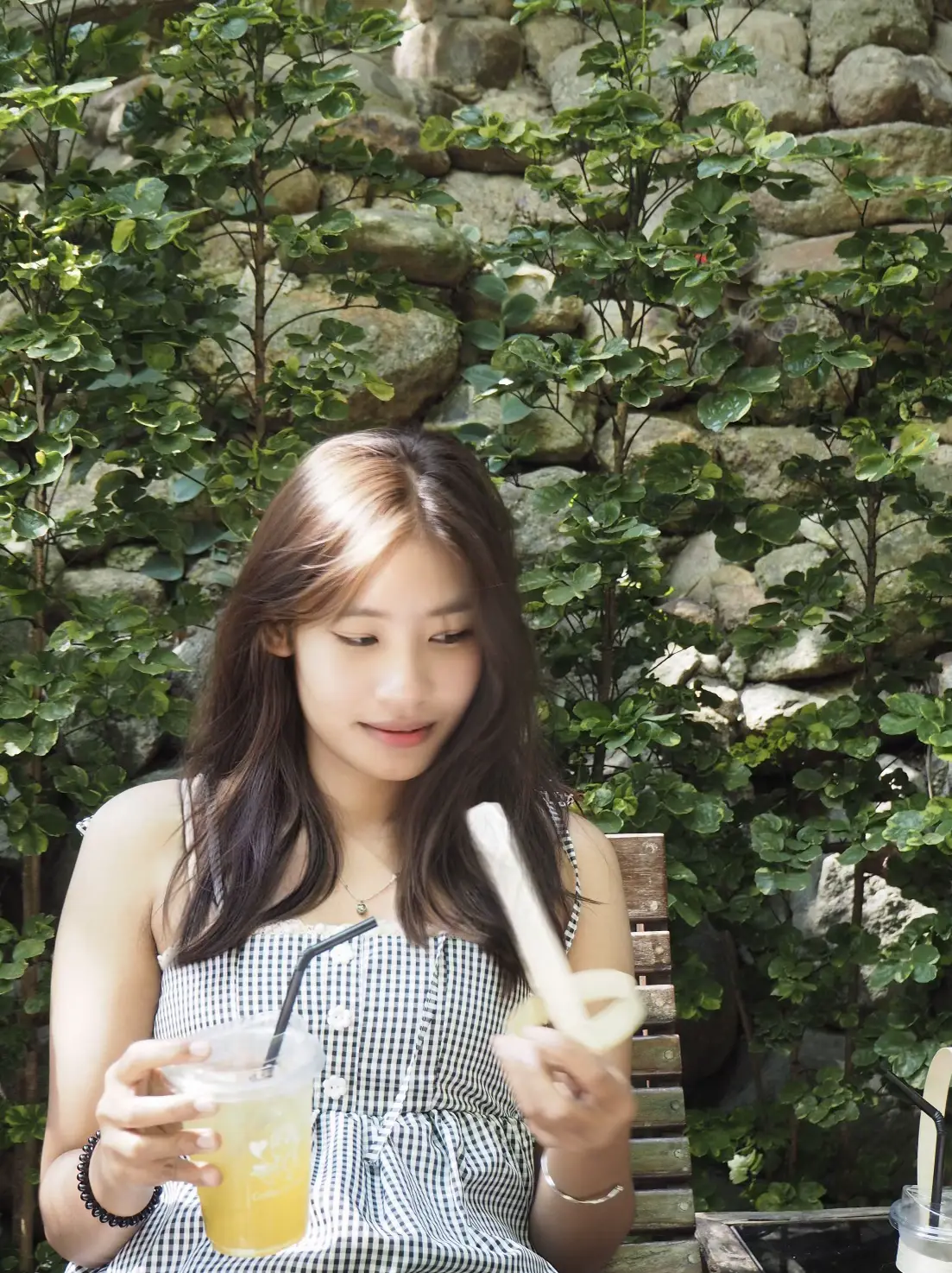 ถ่ายรูปเล่นนน 🌷🌷 | แกลเลอรีที่โพสต์โดย Sammy San Sangt | Lemon8