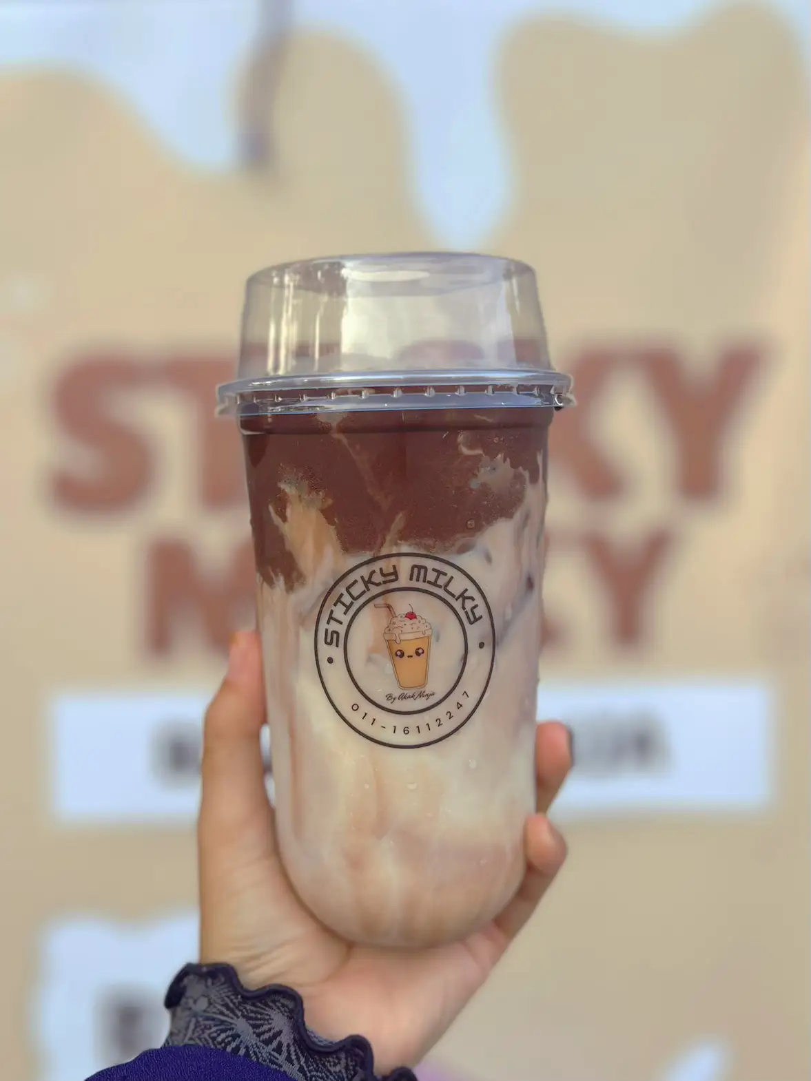 Sticky milk viral pekan 😍 | Galeri disiarkan oleh Nur Ainee | Lemon8