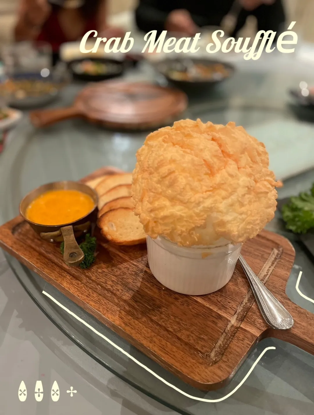 ร้านคาเฟ่ที่ควรมา บรรยากาศ ดี อาหารอร่อย 🥗🥰 | แกลเลอรีที่โพสต์โดย wth_minddmint | Lemon8