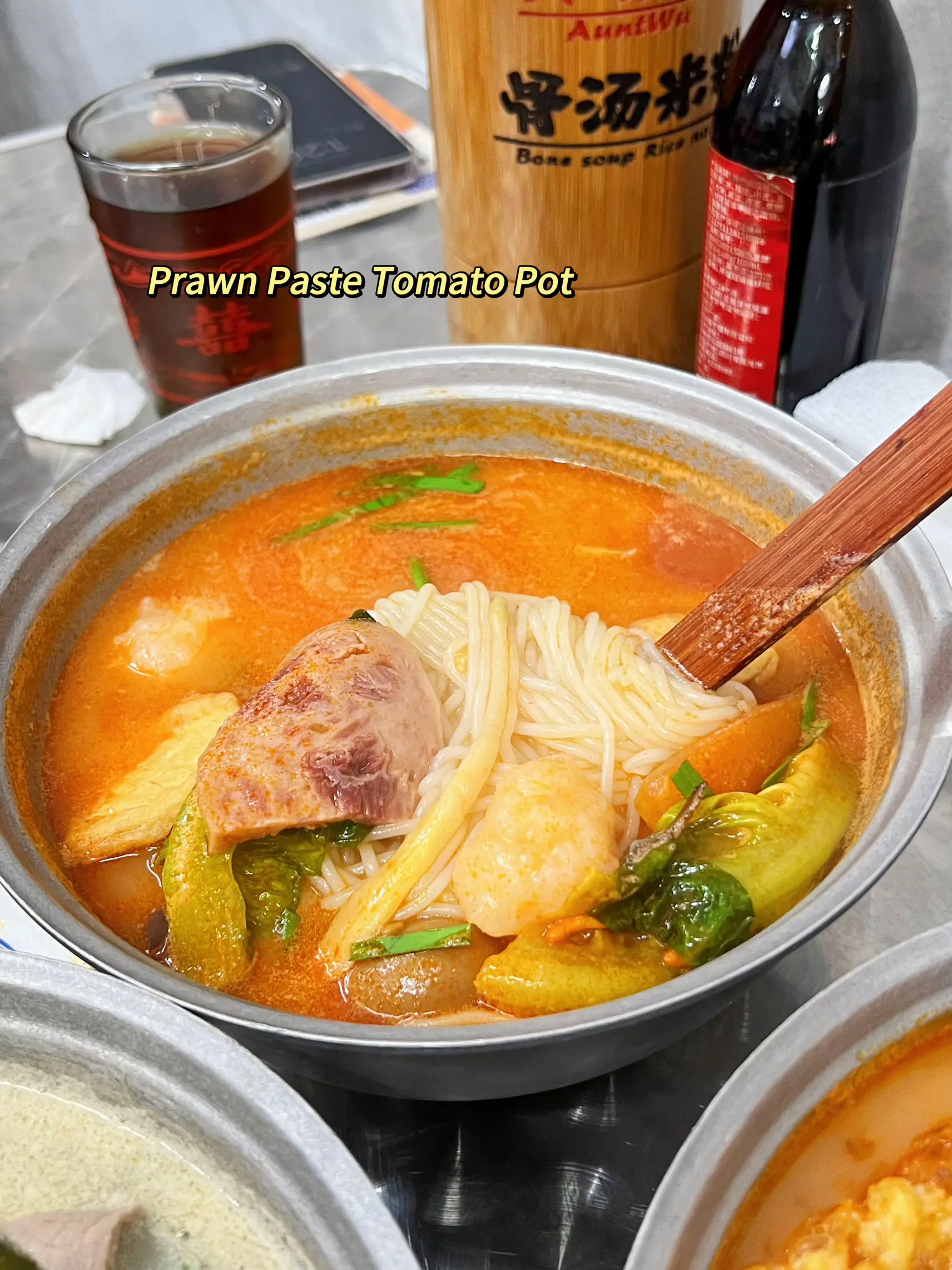 Satisfy Your Cravings Bowl of Rice Noodle Soup 🍜 | Galeri disiarkan oleh Getbats | Lemon8