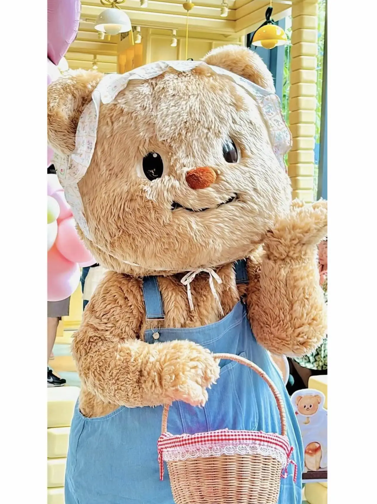 ; วอลเปเปอร์น้องหมีเนย 𝗕𝗲𝘁𝘁𝗲𝗿 𝗕𝗲𝗮𝗿 🧈🧸 | แกลเลอรีที่โพสต์โดย Paweena Katasai | Lemon8