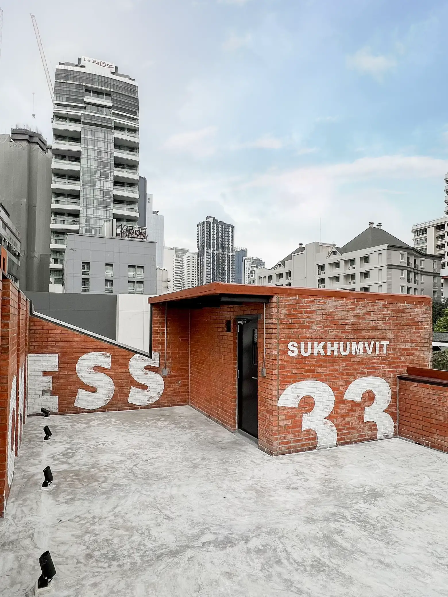 BOTTOMLESS สาขาใหม่สวยมาก!! | แกลเลอรีที่โพสต์โดย Ppair | Lemon8