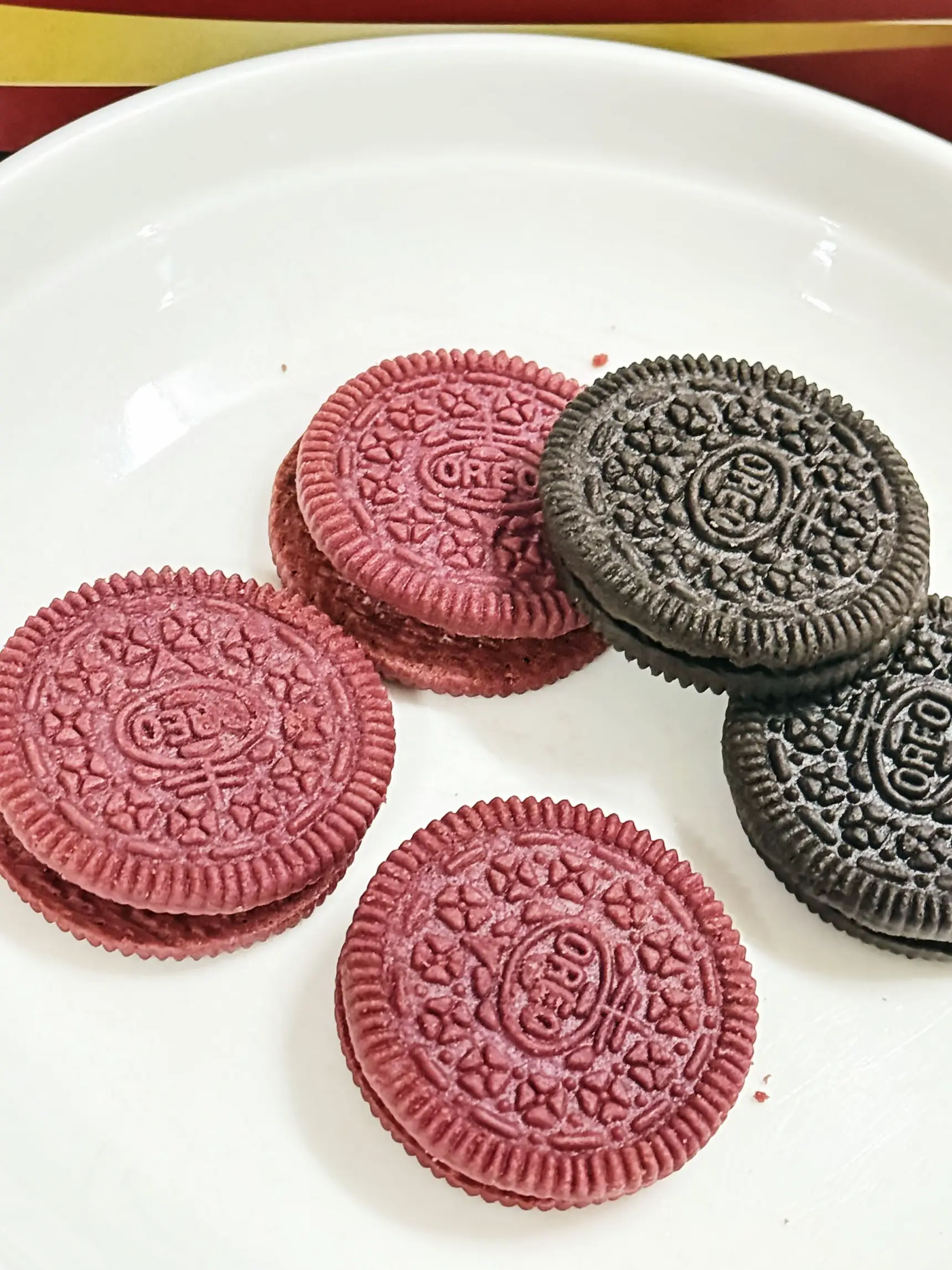 Oreo 🍪 Red Velvet VS Original | แกลเลอรีที่โพสต์โดย ป้ายยาเพลินๆ | Lemon8