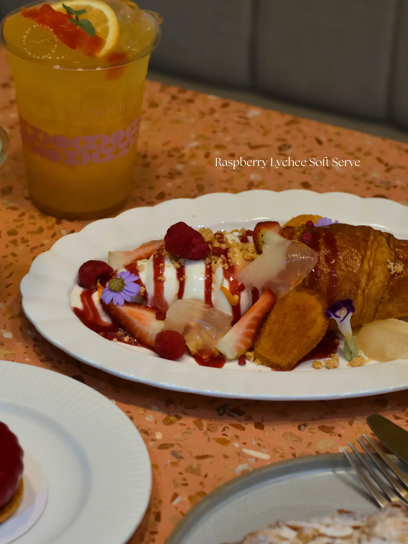 คาเฟ่ขนมหวานสไตล์ฝรั่งเศส ในราคาจับต้องได้ 🥧🍫 | แกลเลอรีที่โพสต์โดย ไป ...