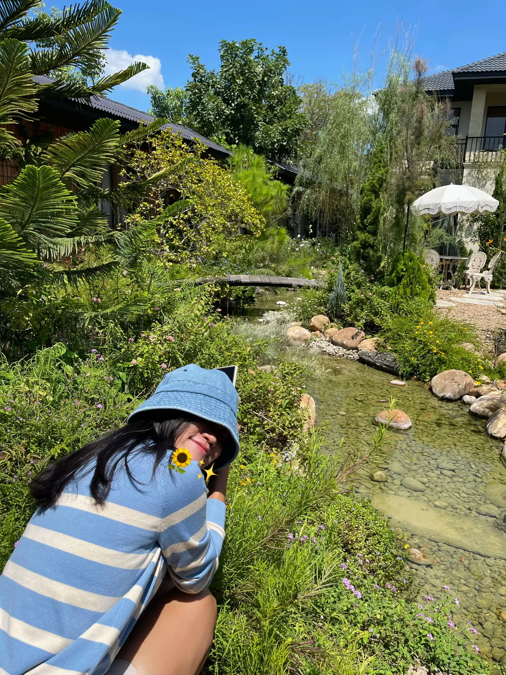 คาเฟ่อะไรสวยเกินน 🌷🍃 ฟีลผู้ดีอังกฤษที่สระบุรีมีจริง!! | แกลเลอรีที่โพสต์โดย zoroor.zone | Lemon8