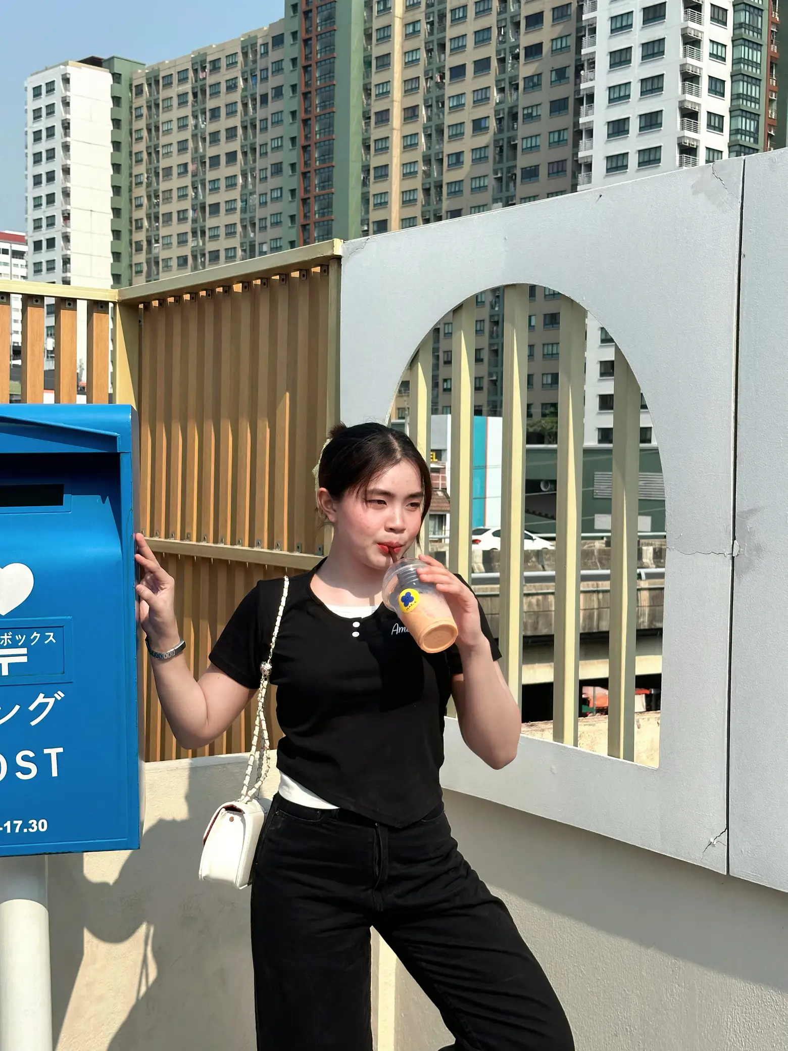 แนะนำที่ถ่ายรูปใกล้ๆเซนทรัลปิ่นเกล้างับบ🤏🏻 ️ | แกลเลอรีที่โพสต์โดย Pemika | Lemon8