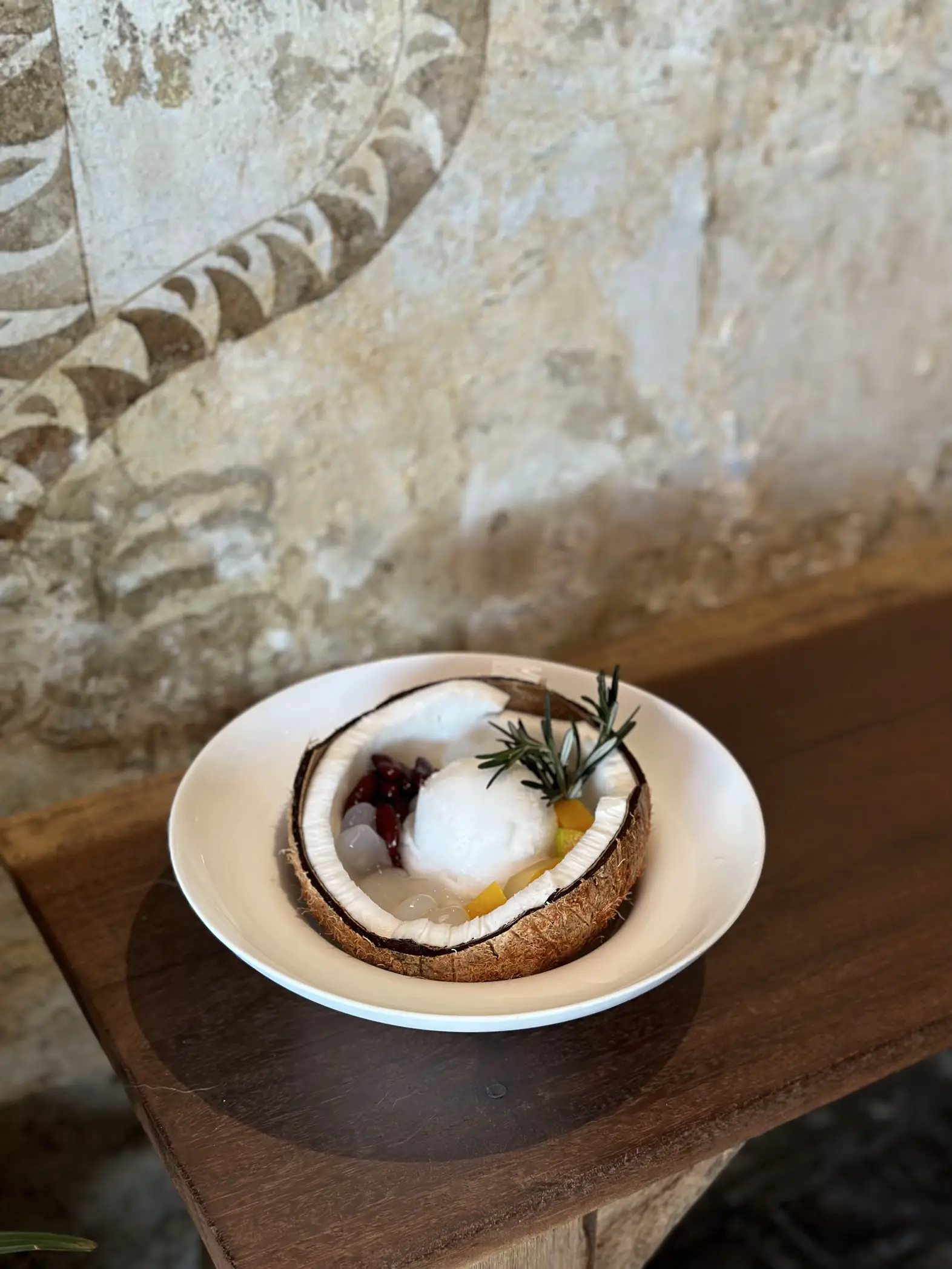 Fa ka fei 🧧 ถ่ายรูปคาเฟ่จีน ใกล้เยาวราช | แกลเลอรีที่โพสต์โดย CousCousAtelier | Lemon8