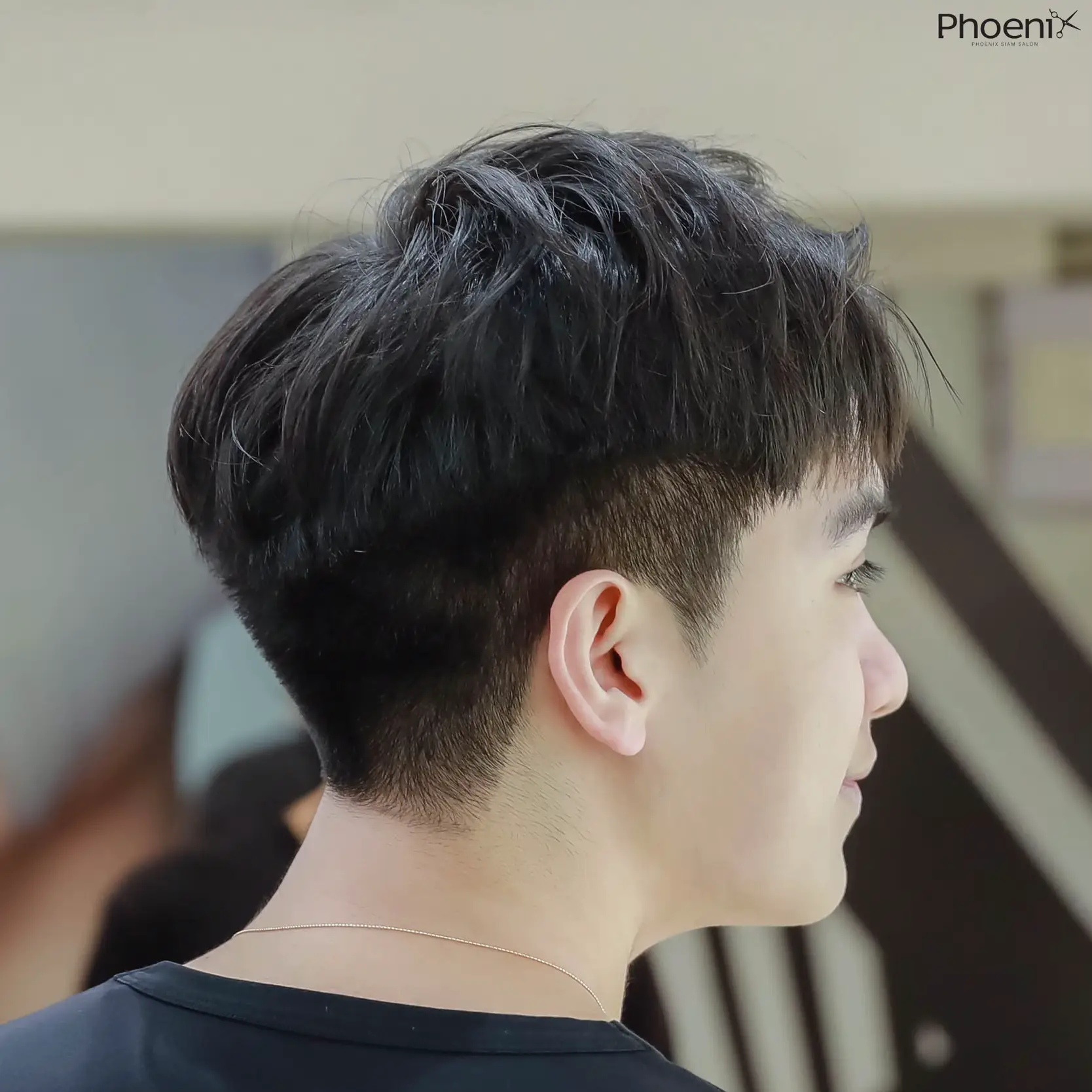 COMMA HAIR | แกลเลอรีที่โพสต์โดย PHOENIX | Lemon8