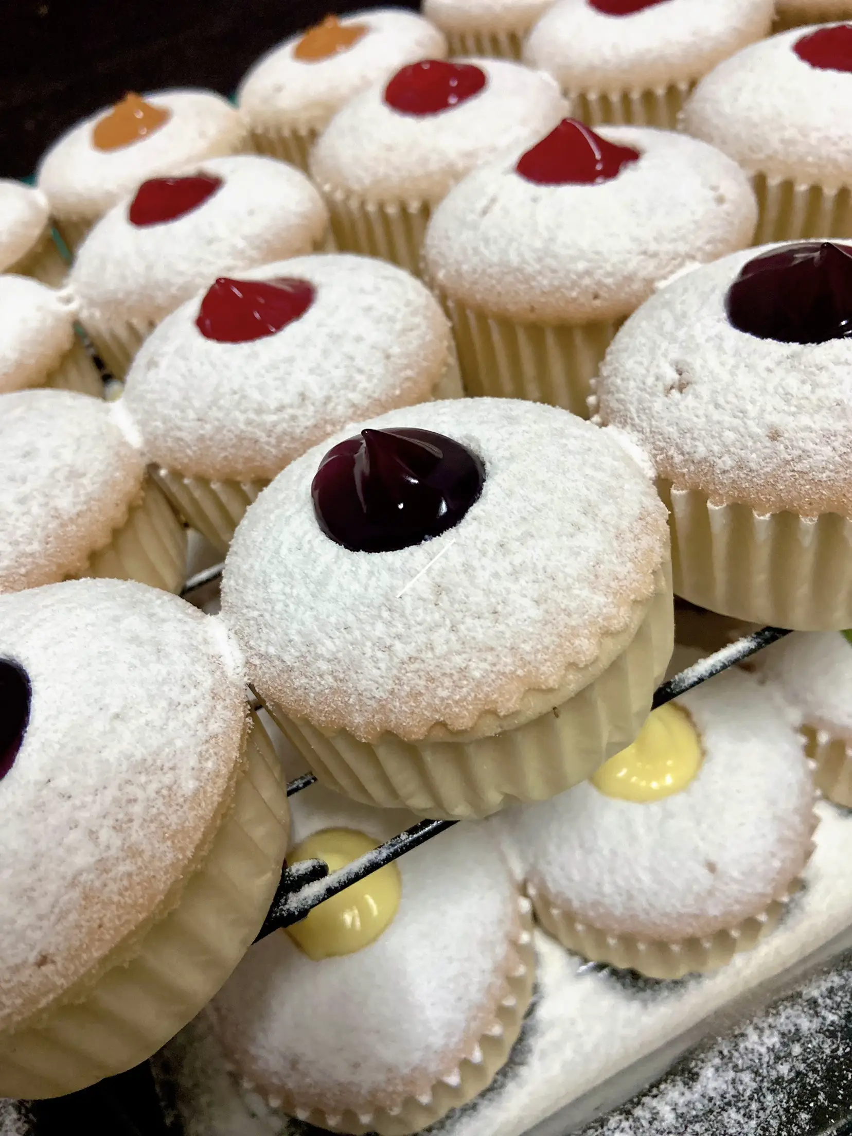 สปันจ์เค้ก | แกลเลอรีที่โพสต์โดย Srisuda | Lemon8