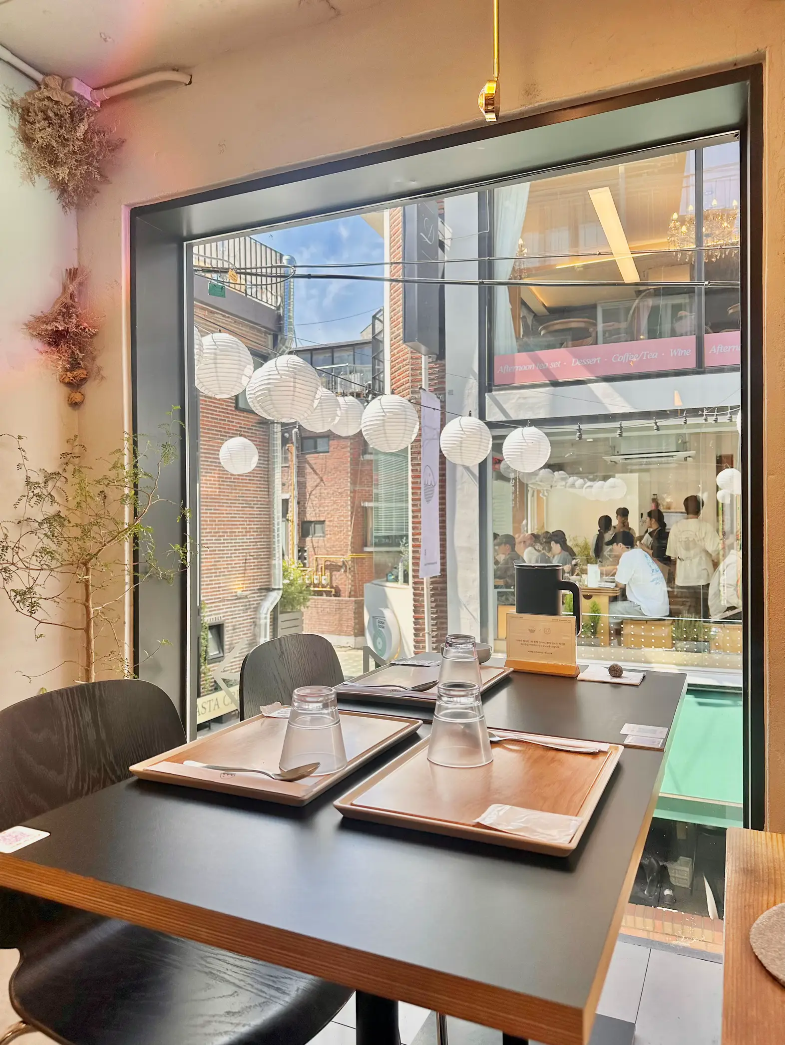 รีวิวร้าน Mibbedong (미쁘동) ย่านยอนนัม #เกาหลีใต้ 🇰🇷📌 | แกลเลอรีที่โพสต์ ...