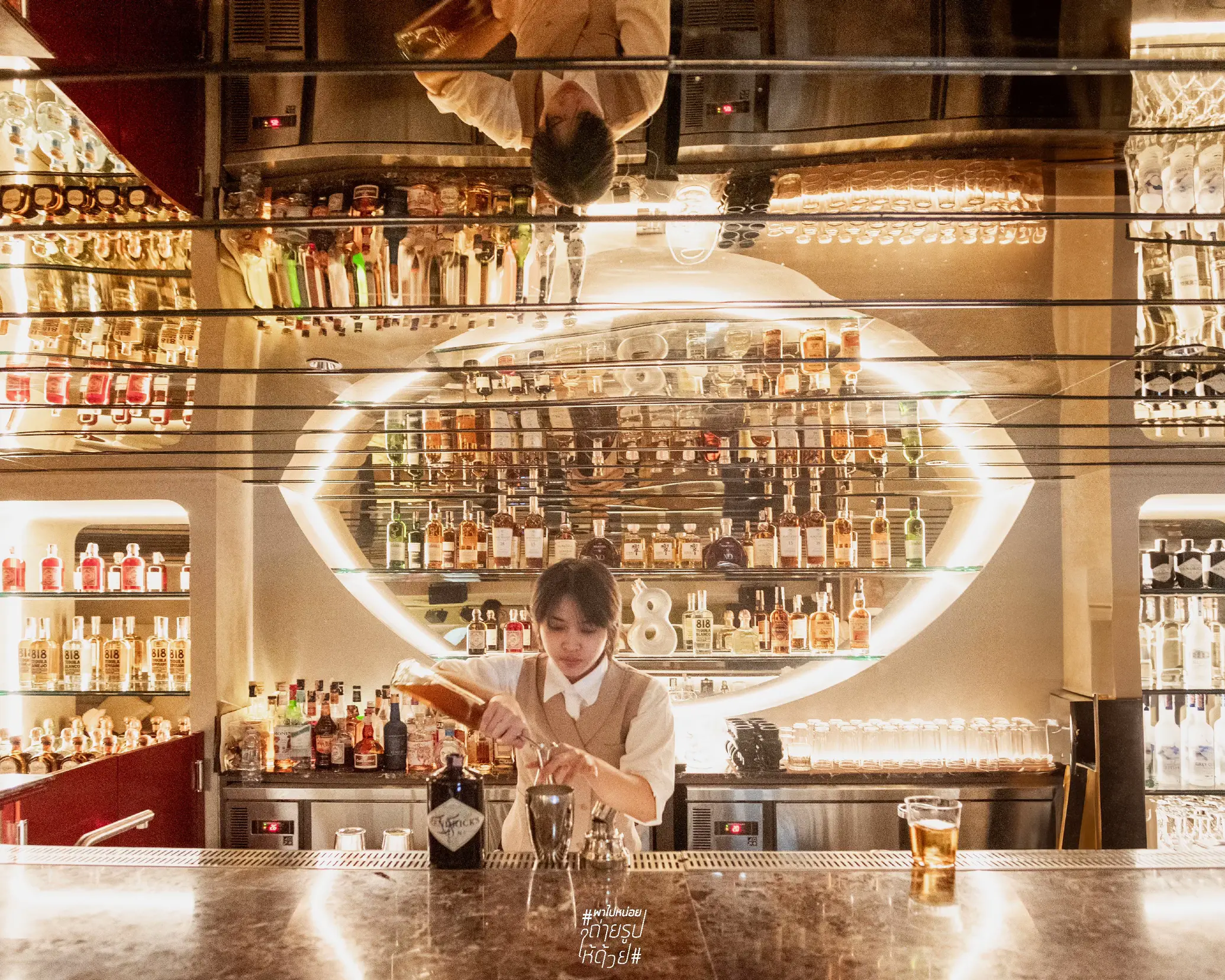 บาร์ลับ Good Old Times : GOT Bangkok ย่านสุขุมวิท 24🥂 | แกลเลอรีที่ ...