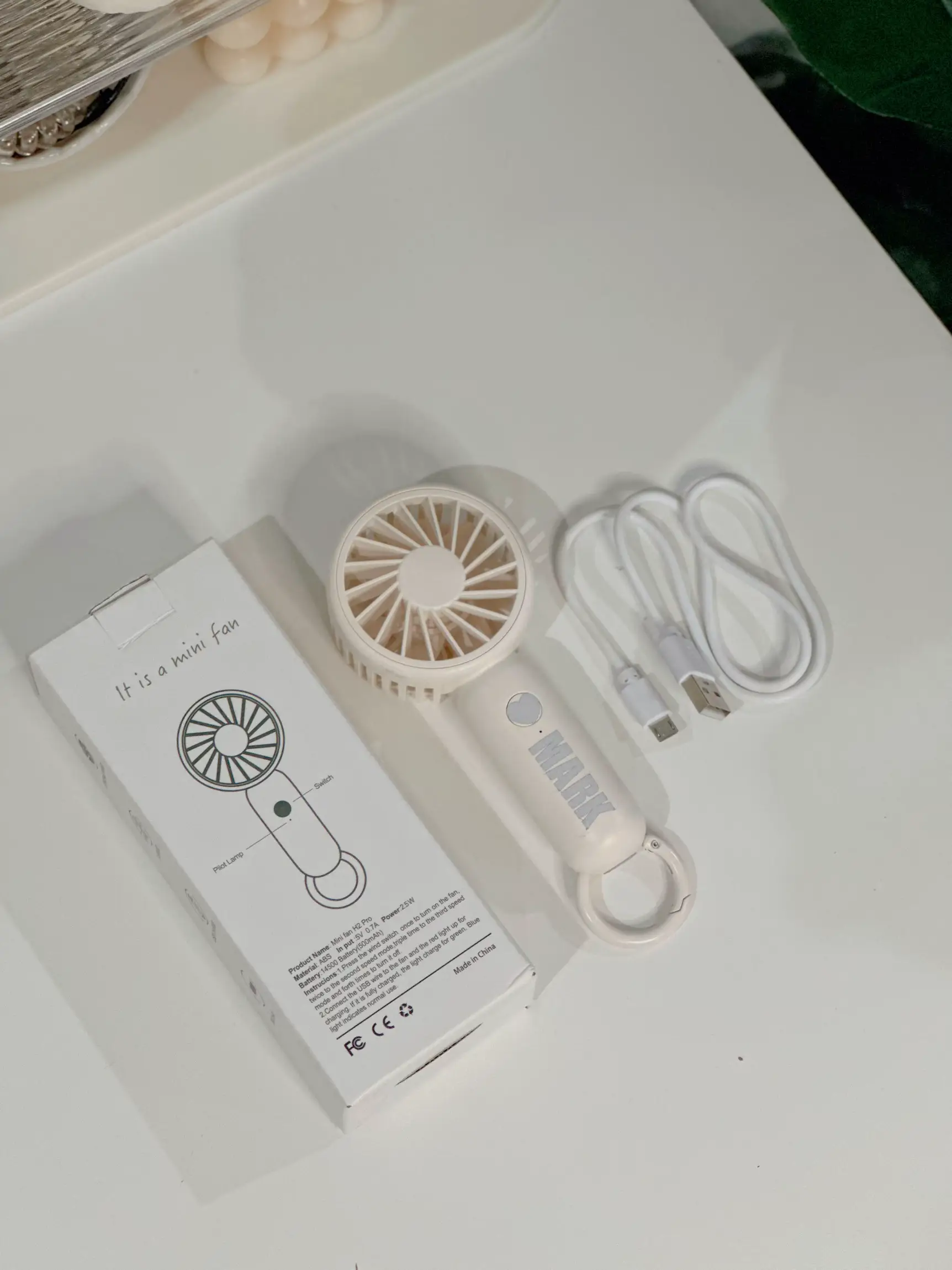 Handheld Mini Fan | เปรียบเทียบพัดลมมินิในงบ 200 บาท | แกลเลอรีที่โพสต์ ...