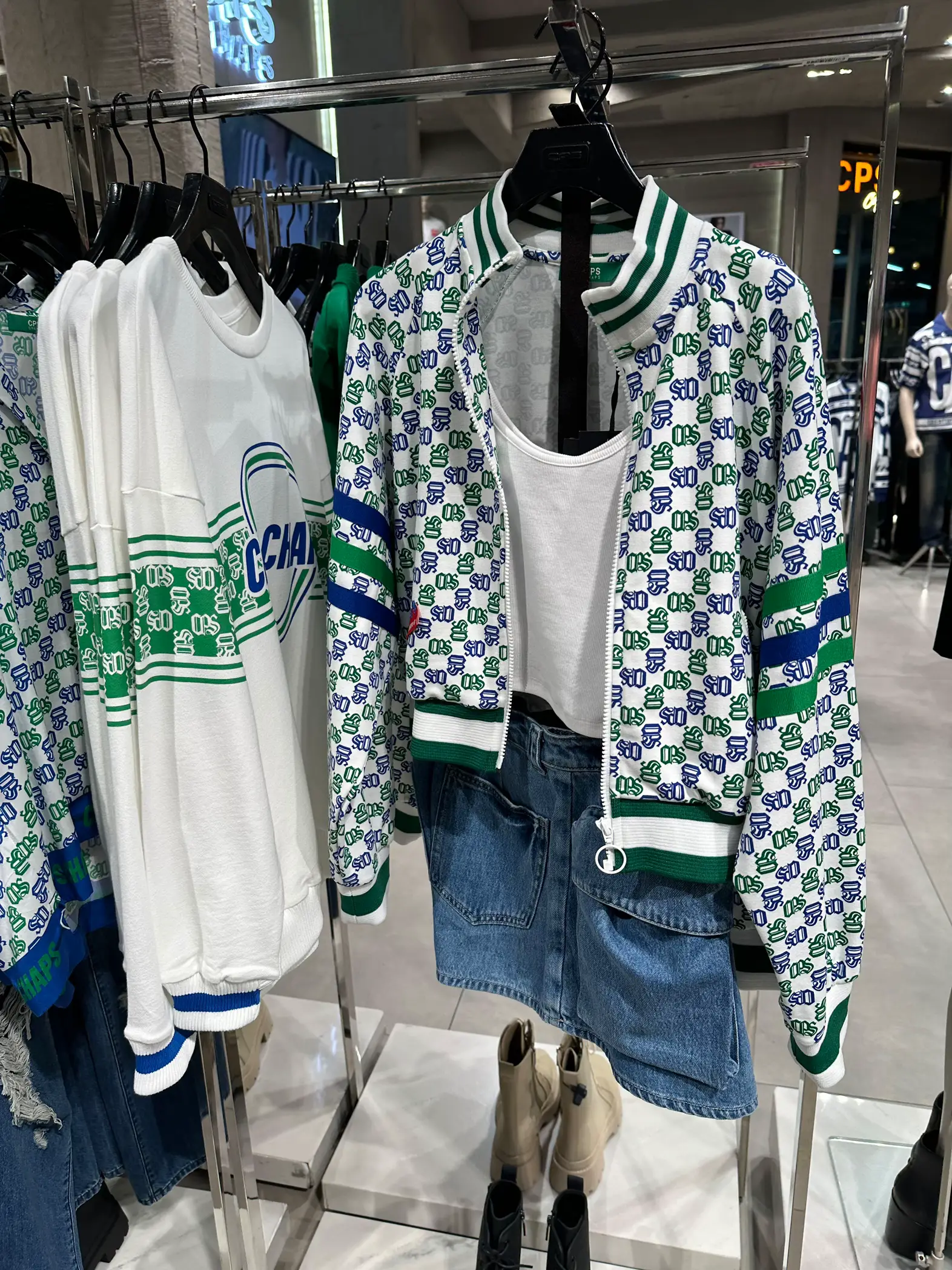 CPS new arrival แฟชั่นแนวสปอร์ต สุดคูล🩵 ️ | แกลเลอรีที่โพสต์โดย mook🧁 ...