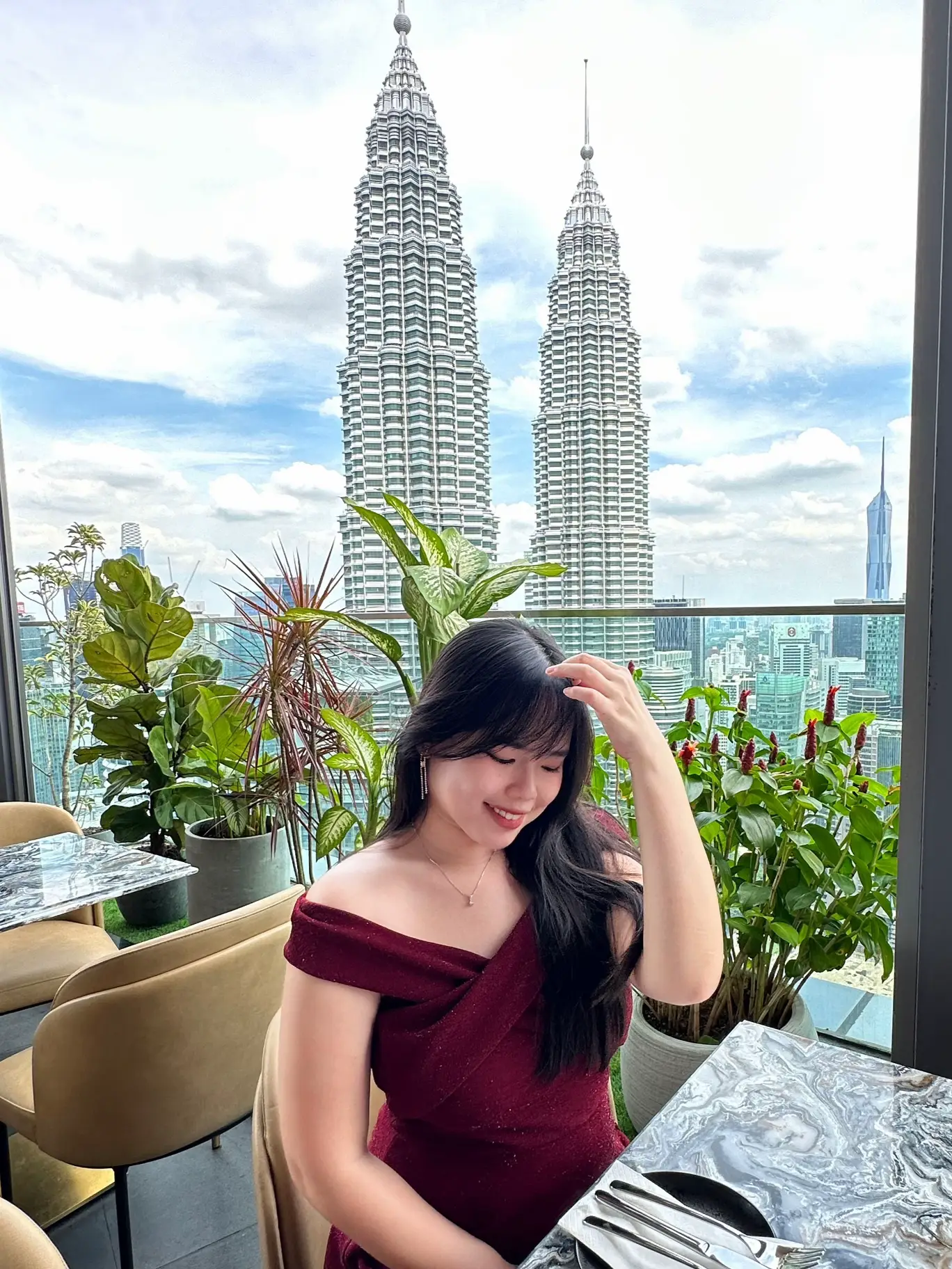 KLCC High-altitude Romantic Restaurant (Pork-Free) | Galeri disiarkan ...