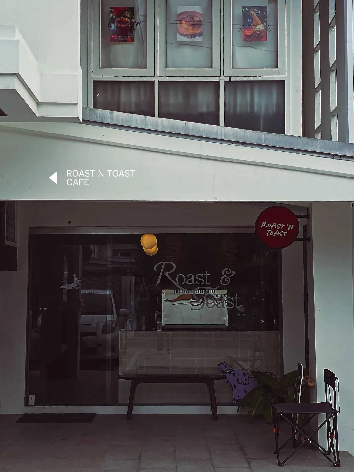 ROAST N TOAST CAFE ใกล้ๆเซ็นฯลาดพร้าว | แกลเลอรีที่โพสต์โดย OFFDAYS ...