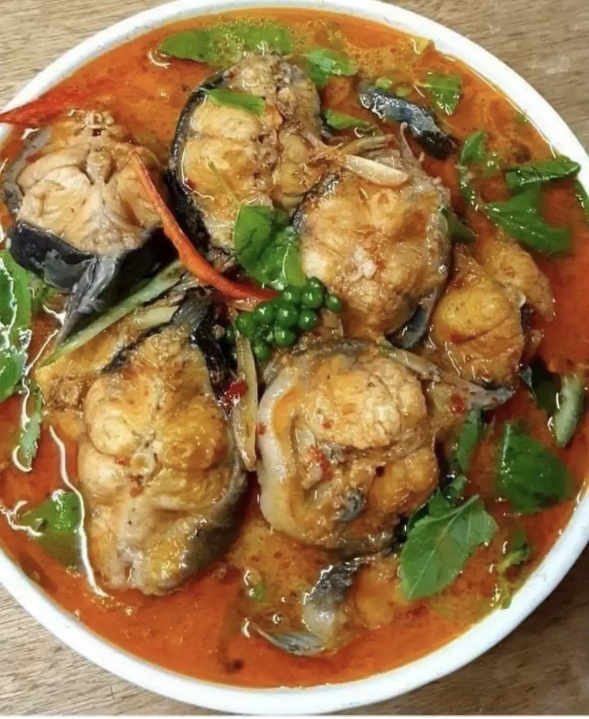 ผัดเผ็ดปลาดุก รสจัดจ้าน | แกลเลอรีที่โพสต์โดย Toma45 | Lemon8