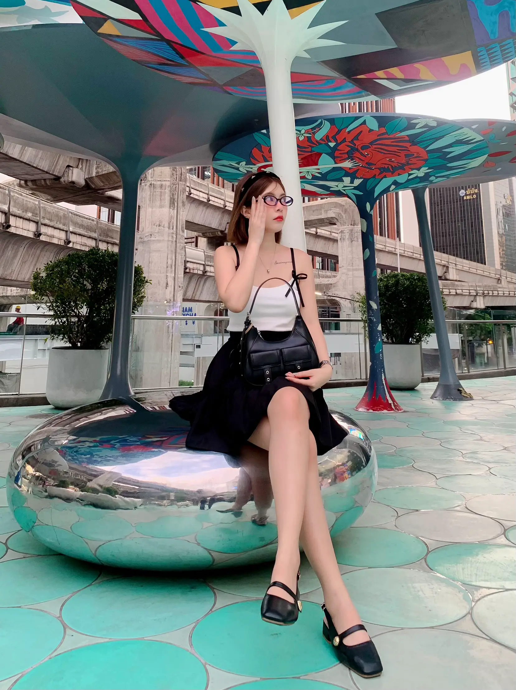 ป้ายยากระเป๋าแบรนด์ไทย สวยแพงมาก🖤 | แกลเลอรีที่โพสต์โดย SuperCat | Lemon8