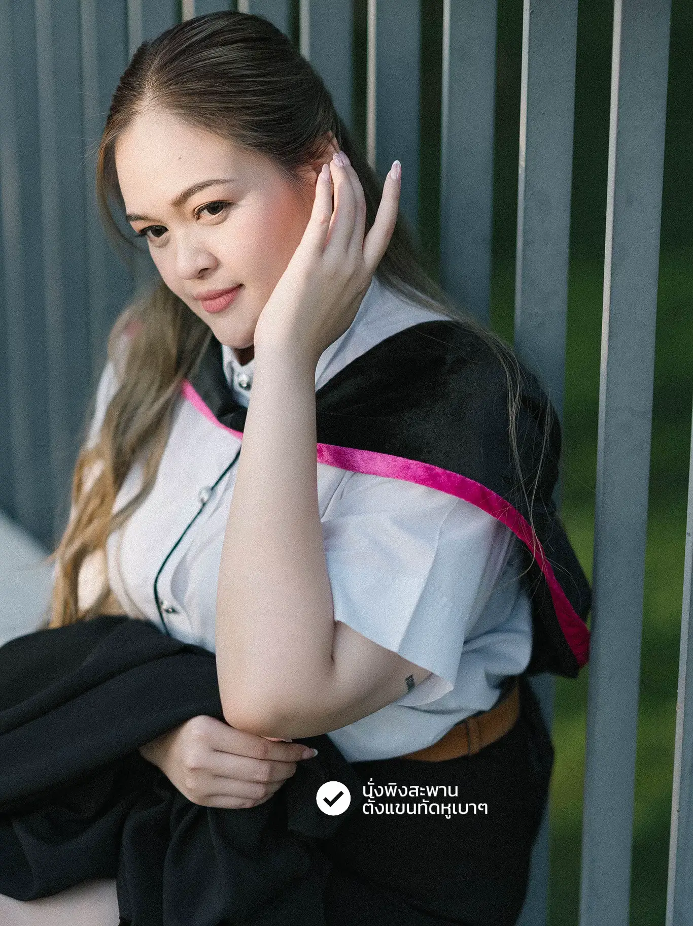 ท่าโพสถ่ายรูป นอกรอบรปญ. EP.2 | แกลเลอรีที่โพสต์โดย opnatic | Lemon8