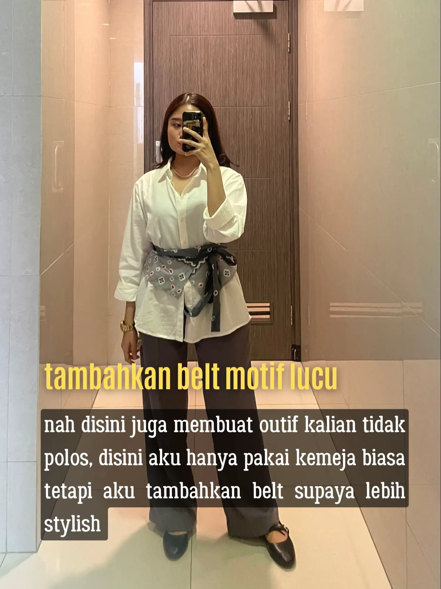 KUNCI OUTFIT KE KANTOR UNIK & MUDAH | Galeri diposting oleh Della Ananda | Lemon8