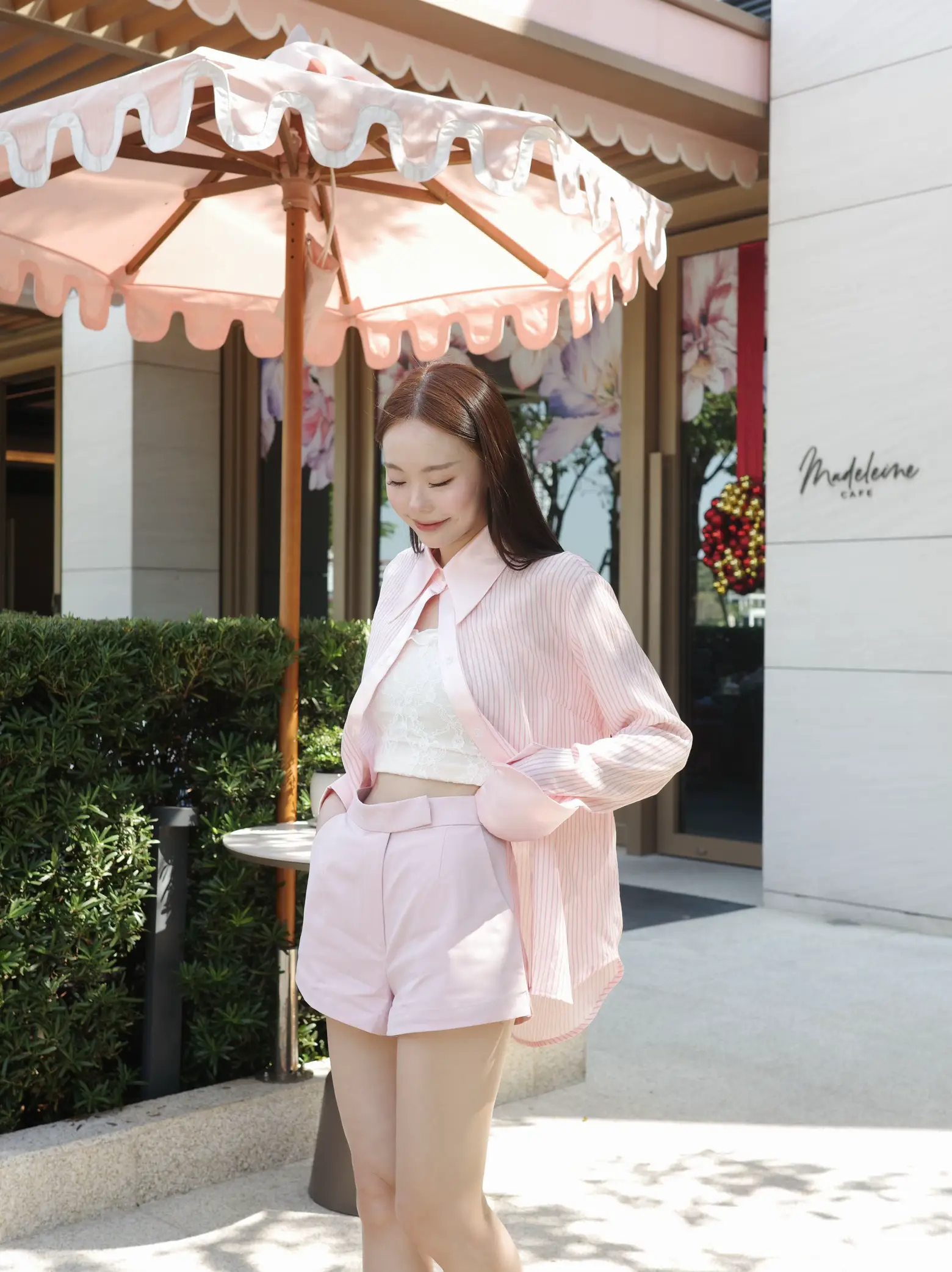 OOTD🎀 ชุดเซ็ตที่ต้องมีในปี 2025 | แกลเลอรีที่โพสต์โดย ployxadisa | Lemon8