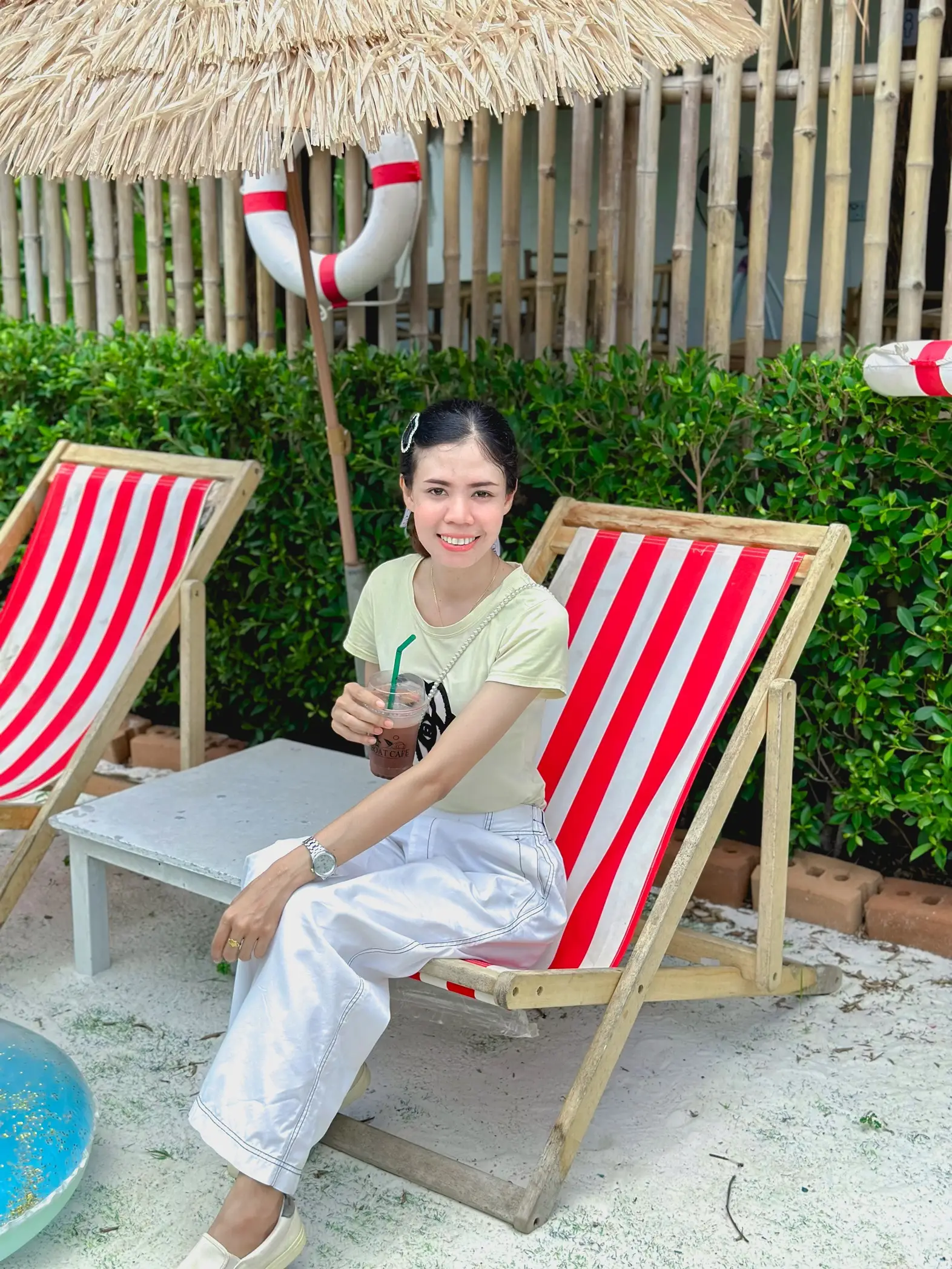 Boat cafe | แกลเลอรีที่โพสต์โดย Jiraporn Jik | Lemon8