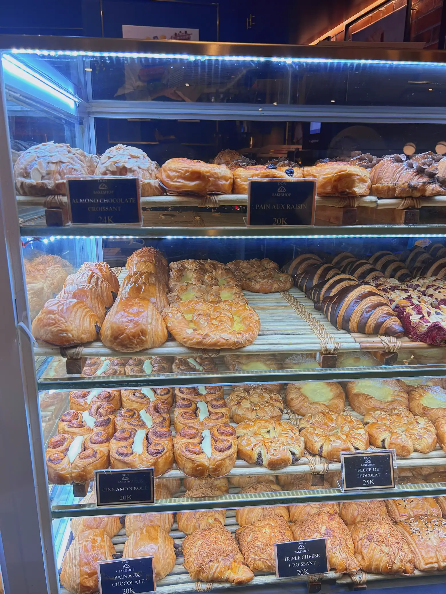 Artisan Bakery enak & murah worth it!!😍 | Galeri diposting oleh Place ...