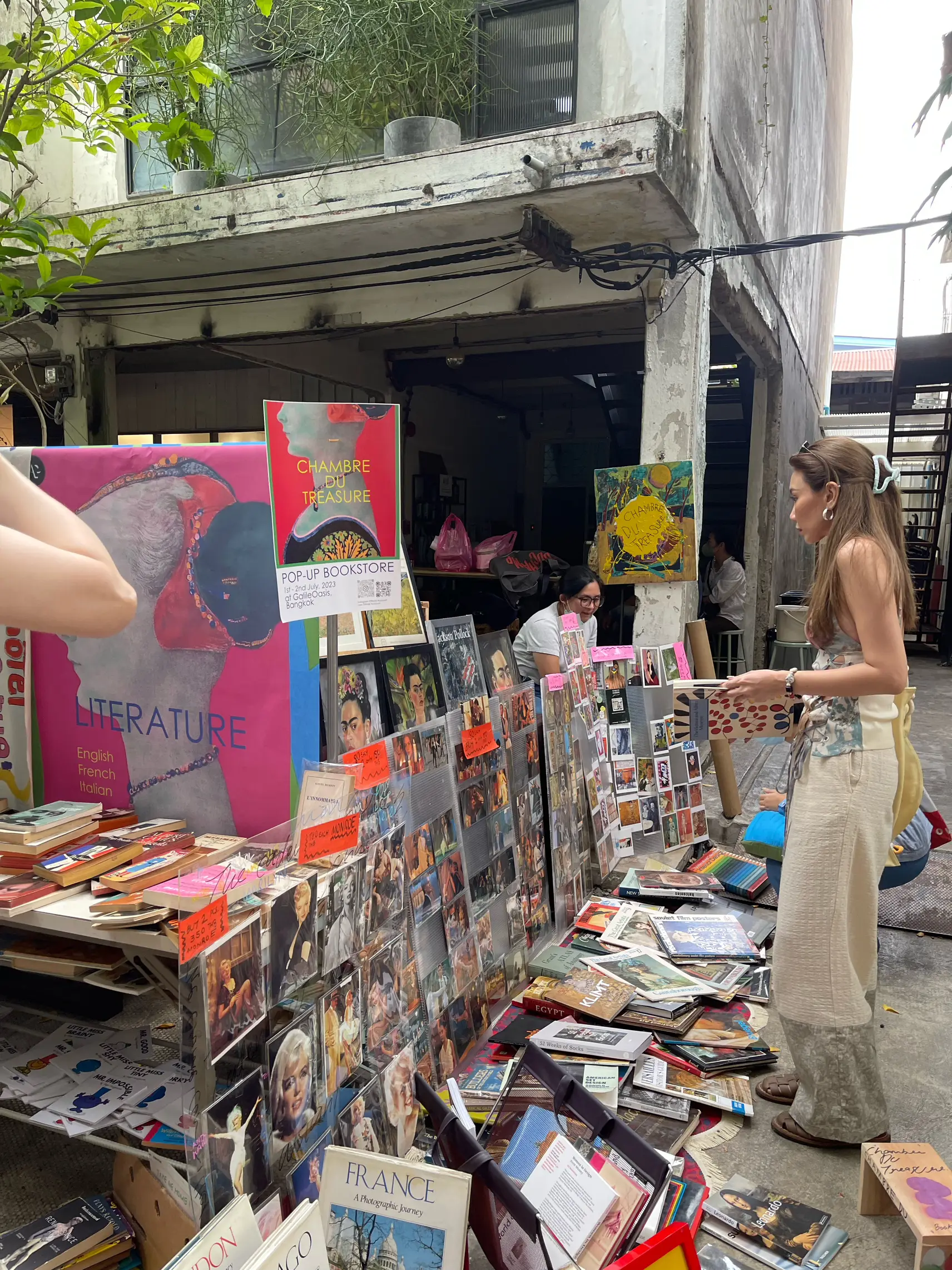 แต่งตัววินเทจ | แกลเลอรีที่โพสต์โดย Kwang Krittaya | Lemon8