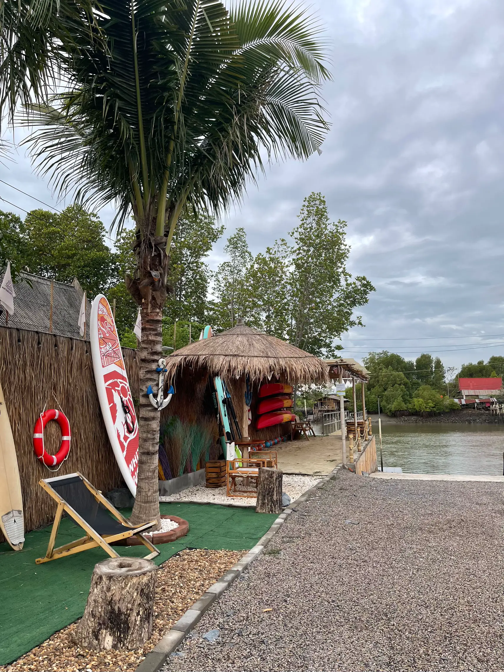 Waterside Camping | แกลเลอรีที่โพสต์โดย อร💕 | Lemon8