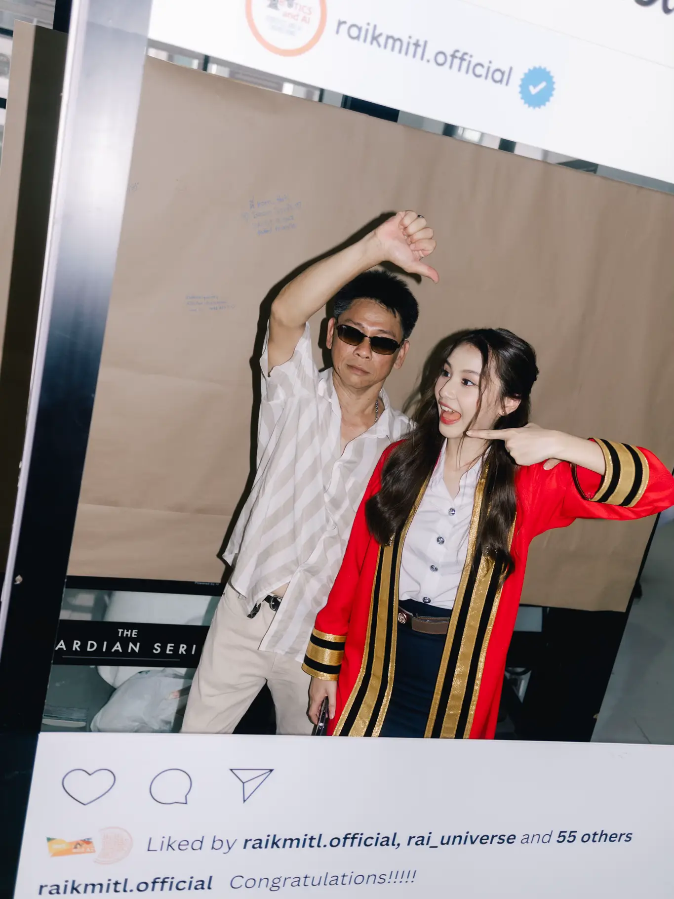 Dark Mode Graduation Photoshoot!! 📸🎓 ️ Part 2 | แกลเลอรีที่โพสต์โดย ...